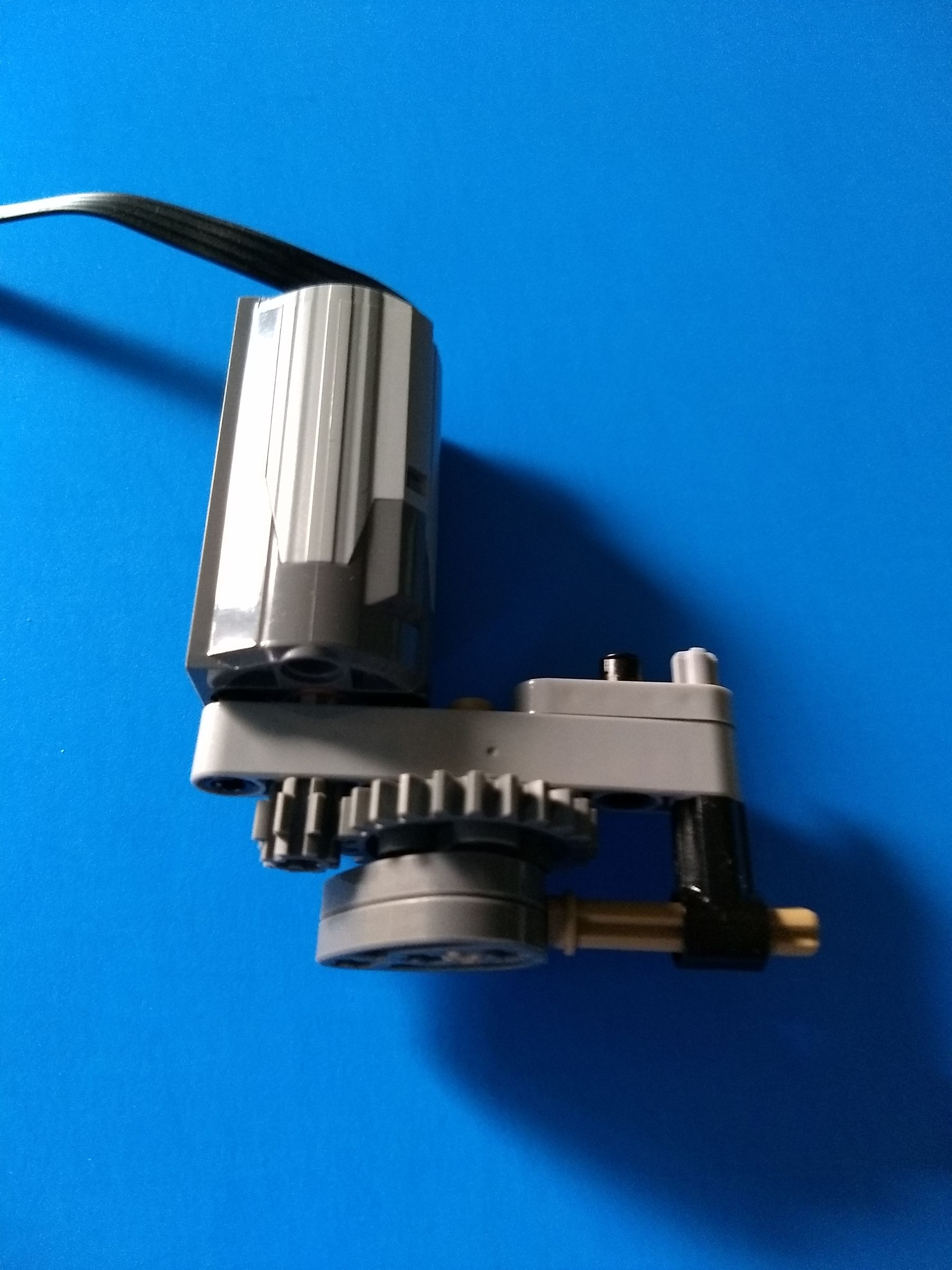 LEGO Technic Cam & Follower Build Instructions : 5 Steps - Instructables