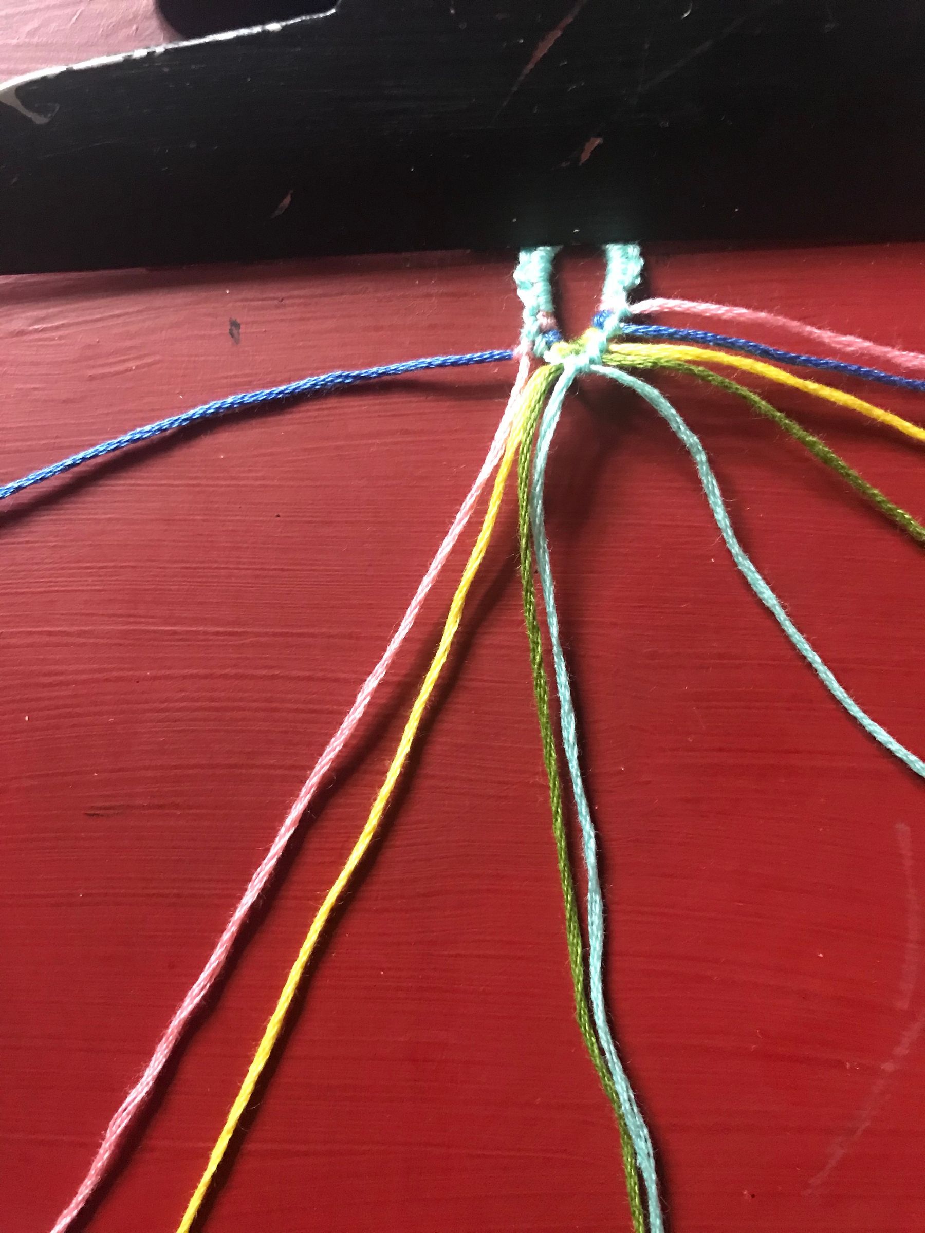 Friendship Bracelet With Teardrop Loop and Triangle Ending : 7 Steps ...