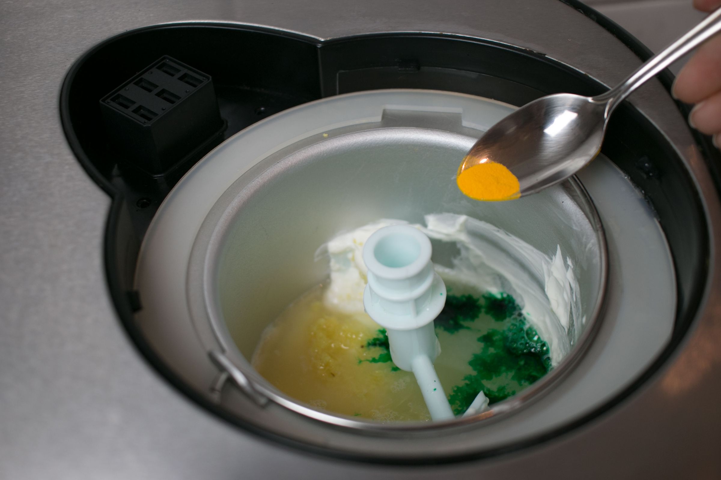 "Toxic" Ice Cream : 7 Steps (with Pictures) - Instructables