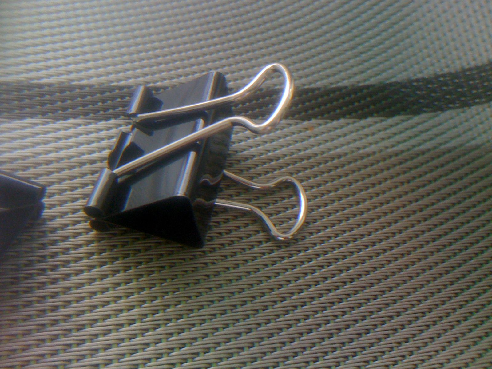 Macbook Pro Hinges Fix : 4 Steps - Instructables