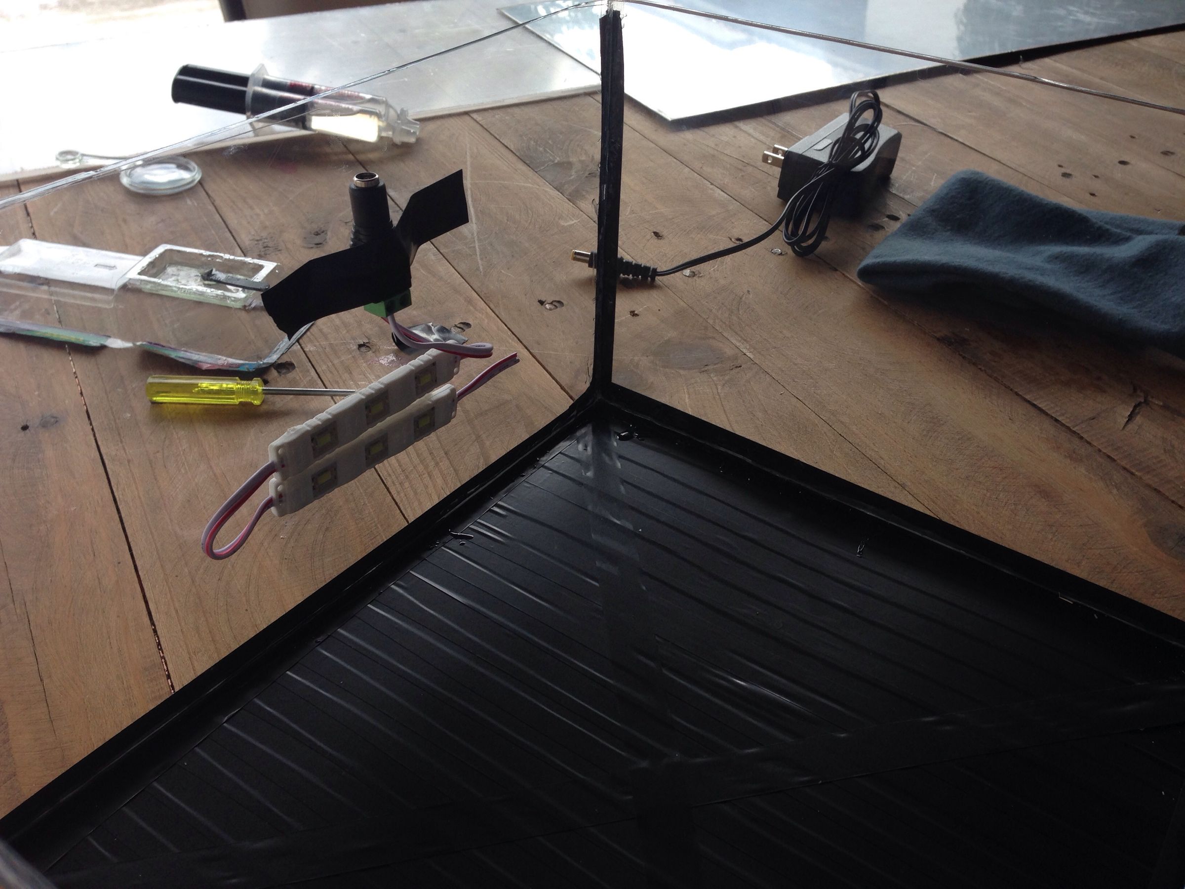 How to Make: Cloud Chamber : 11 Steps - Instructables