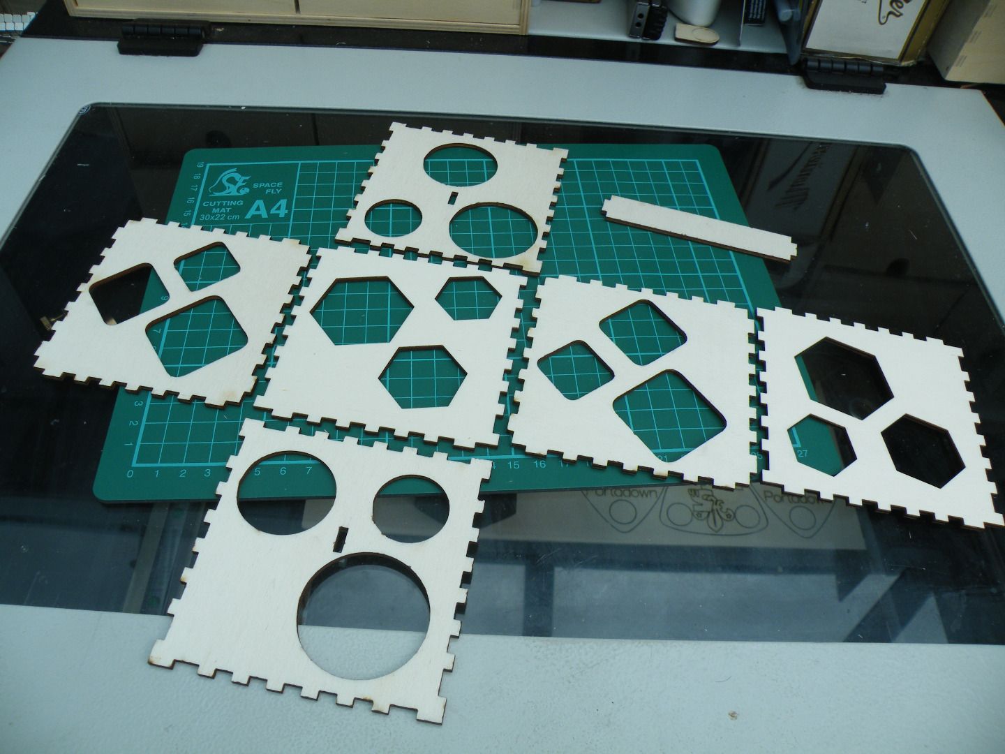 Shedding Box : 3 Steps (with Pictures) - Instructables