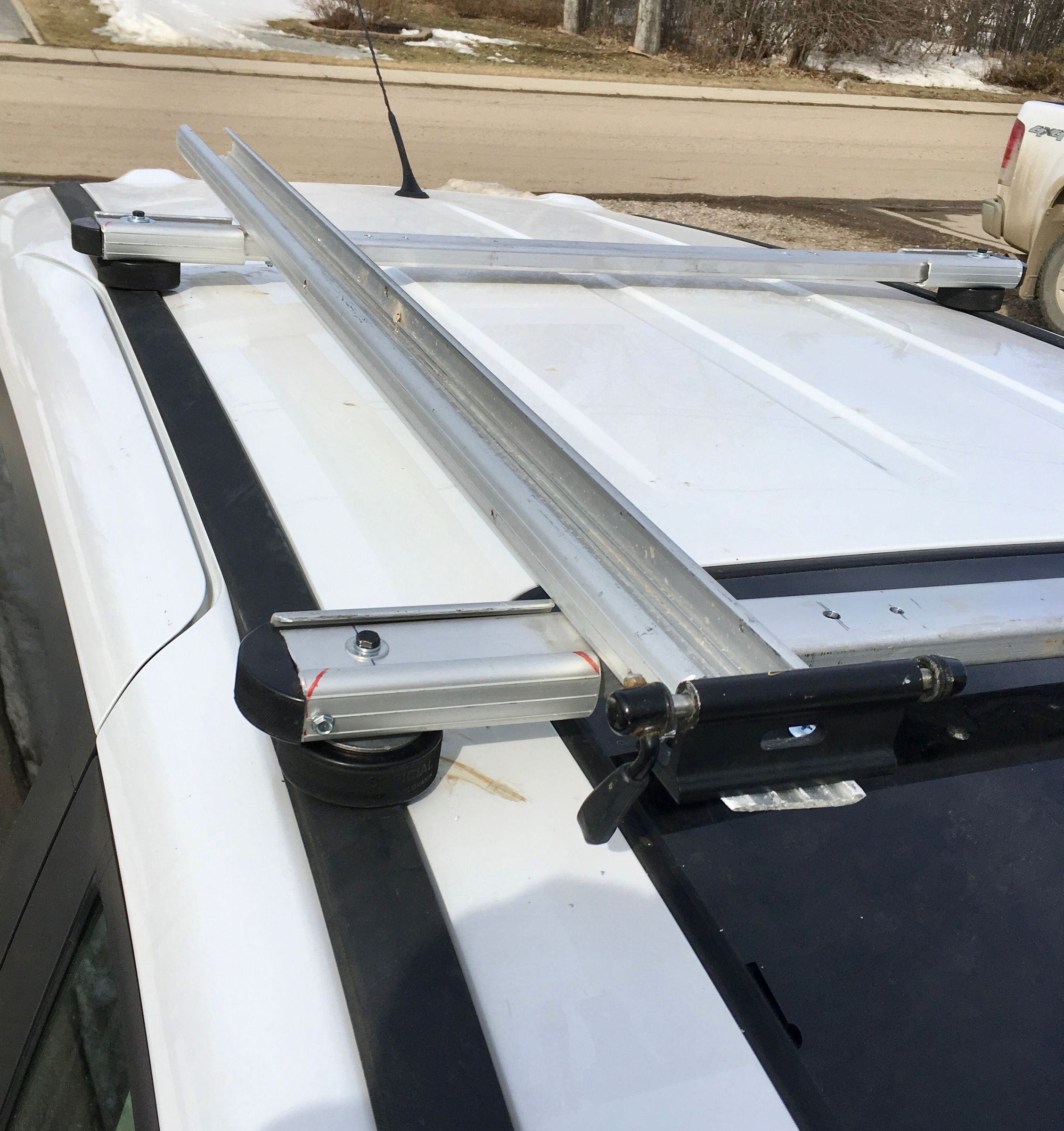 Homemade Roof Rack With Accessories : 23 Steps (with Pictures ...