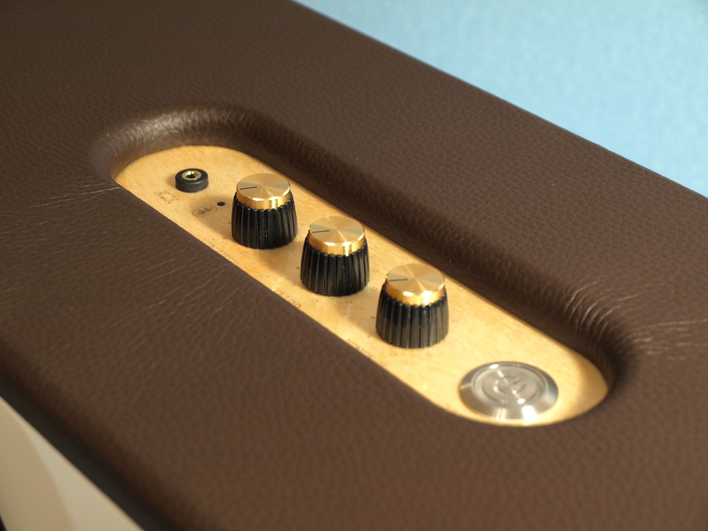 DIY Bluetooth Boombox Speaker | HOW TO : 13 Steps (with Pictures) - Instructables