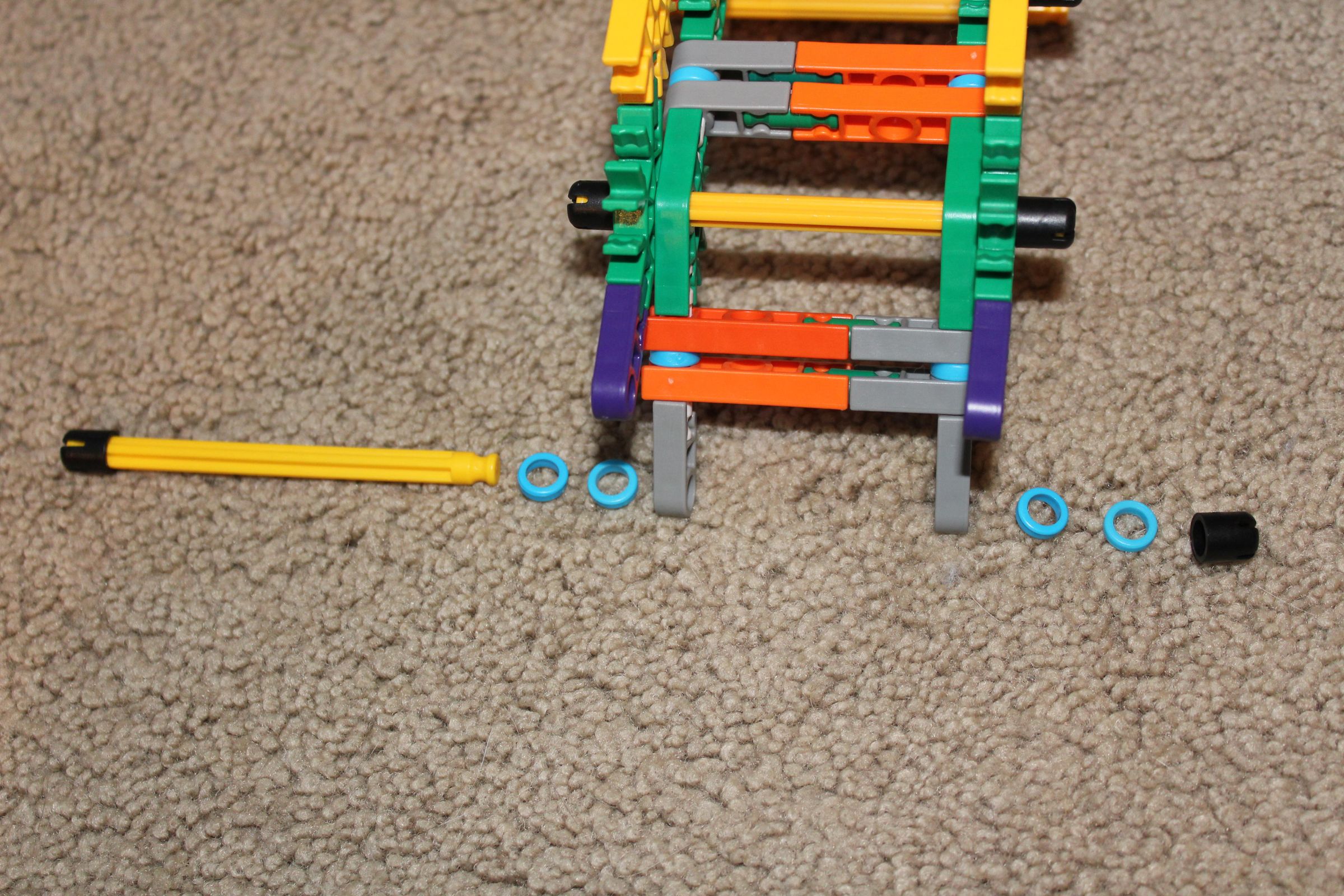 K'nex Flying Lawn Chair : 4 Steps - Instructables