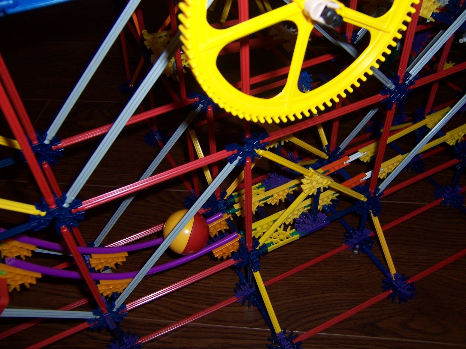 K'nex Ball Machine Krypton : 11 Steps (with Pictures) - Instructables