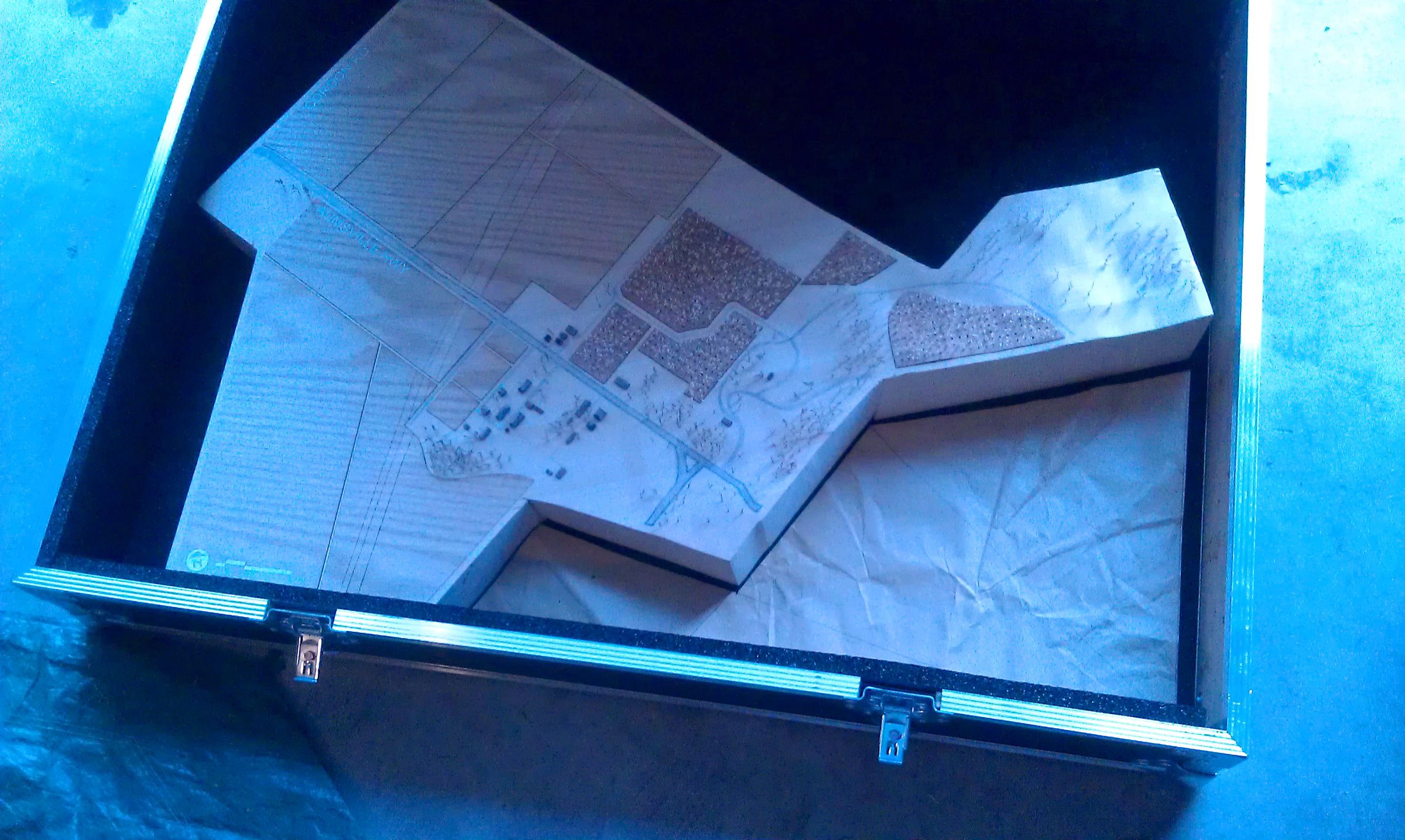 Road Case : 8 Steps - Instructables