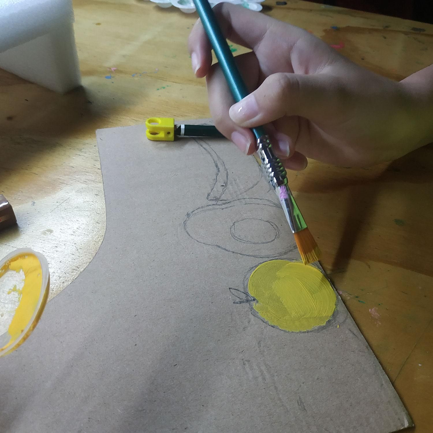 Plastic Cup Into Blender With Cardboard : 6 Steps (with Pictures ...