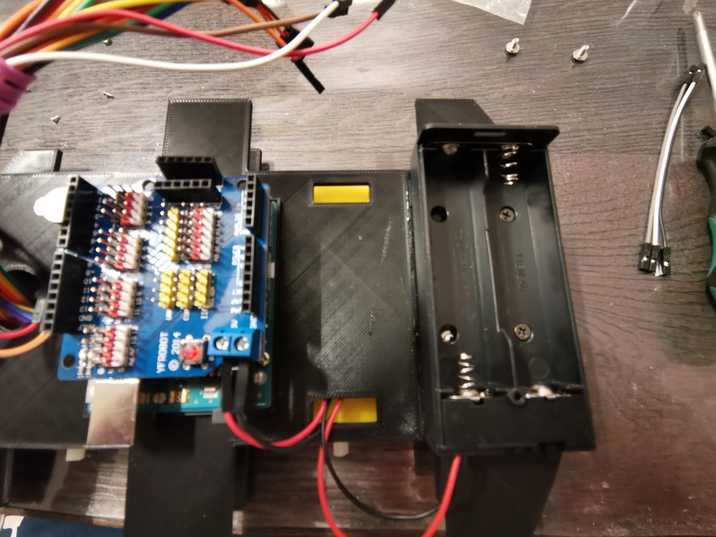 Arduino ESP32 All in One Robot (Obstacle Avoiding, Line Tracking ...