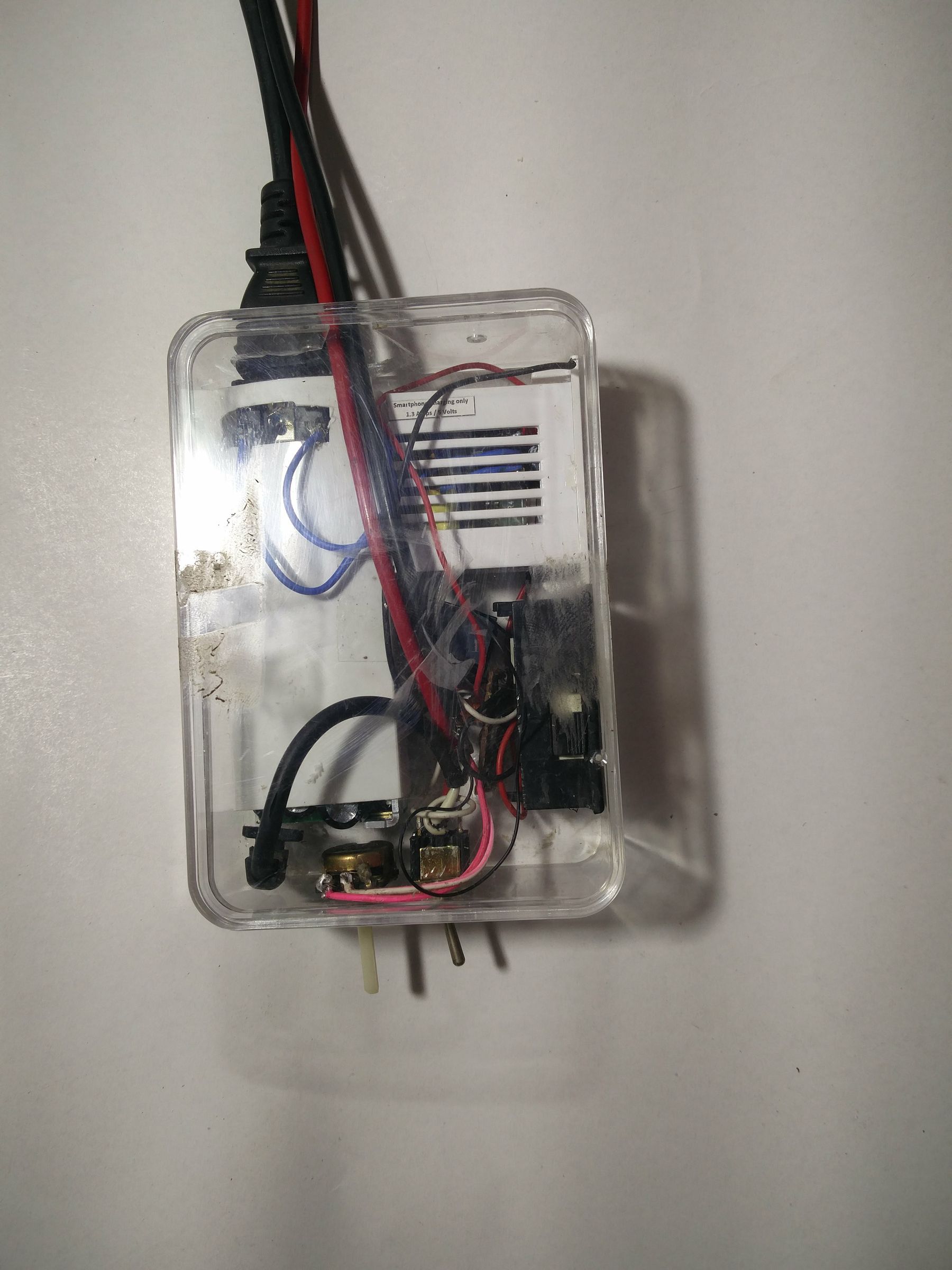 THE ESSENTIAL POWER SUPPLY : 5 Steps (with Pictures) - Instructables