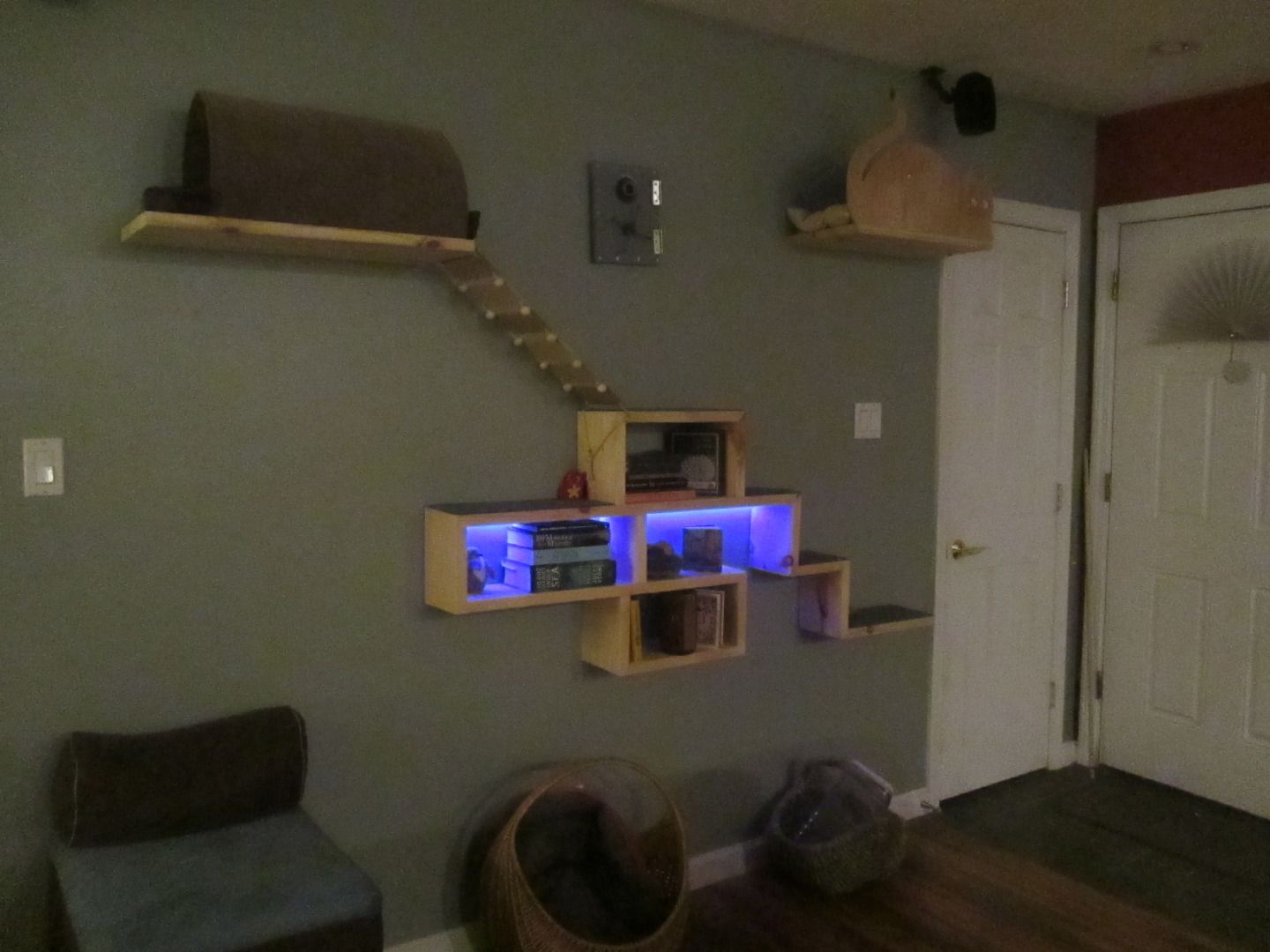 Cat Adventure and Escape Wall : 12 Steps (with Pictures) - Instructables