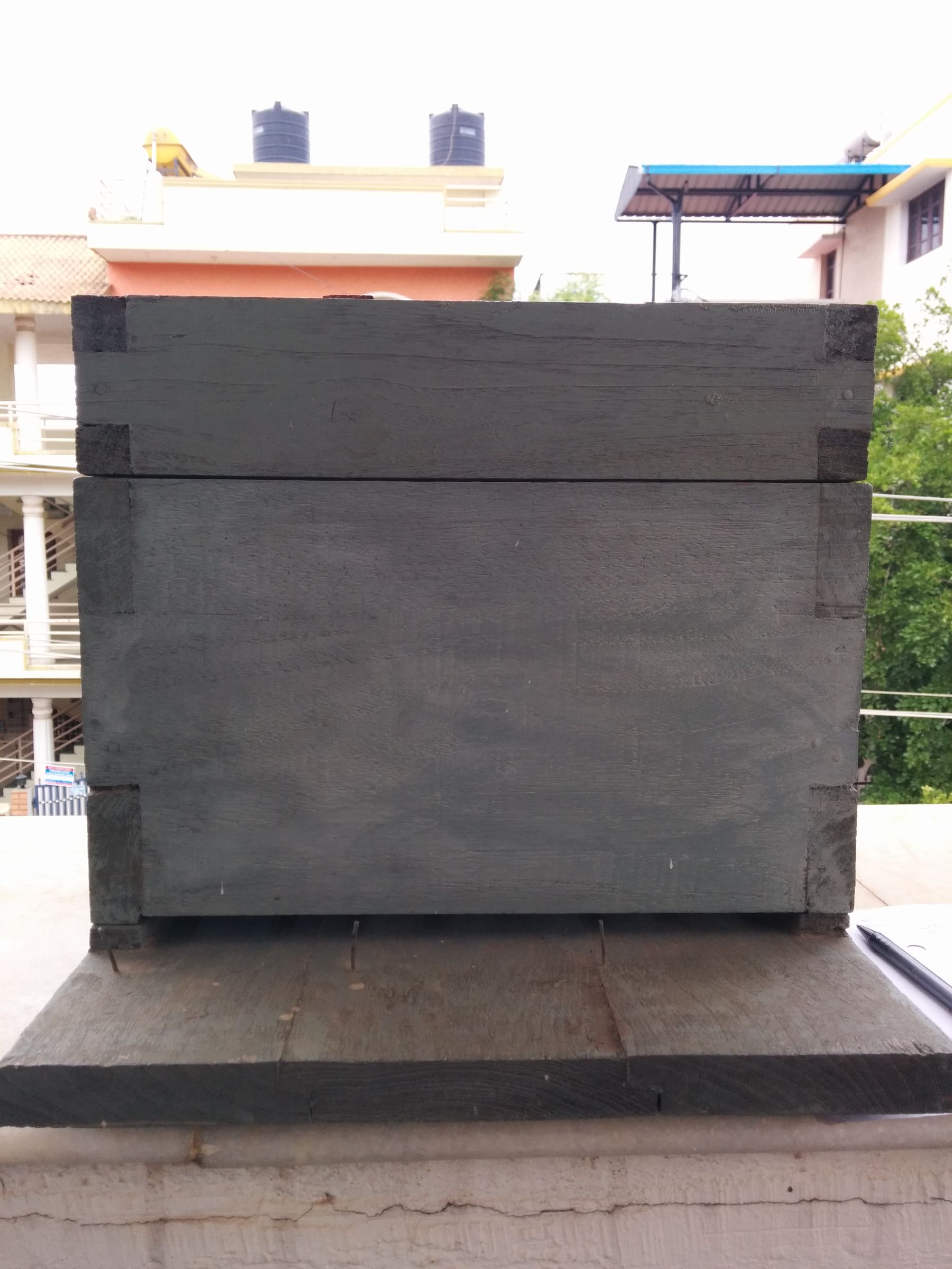 Build a Beekeeper’s Hive (Artificial Hive) : 8 Steps (with Pictures ...