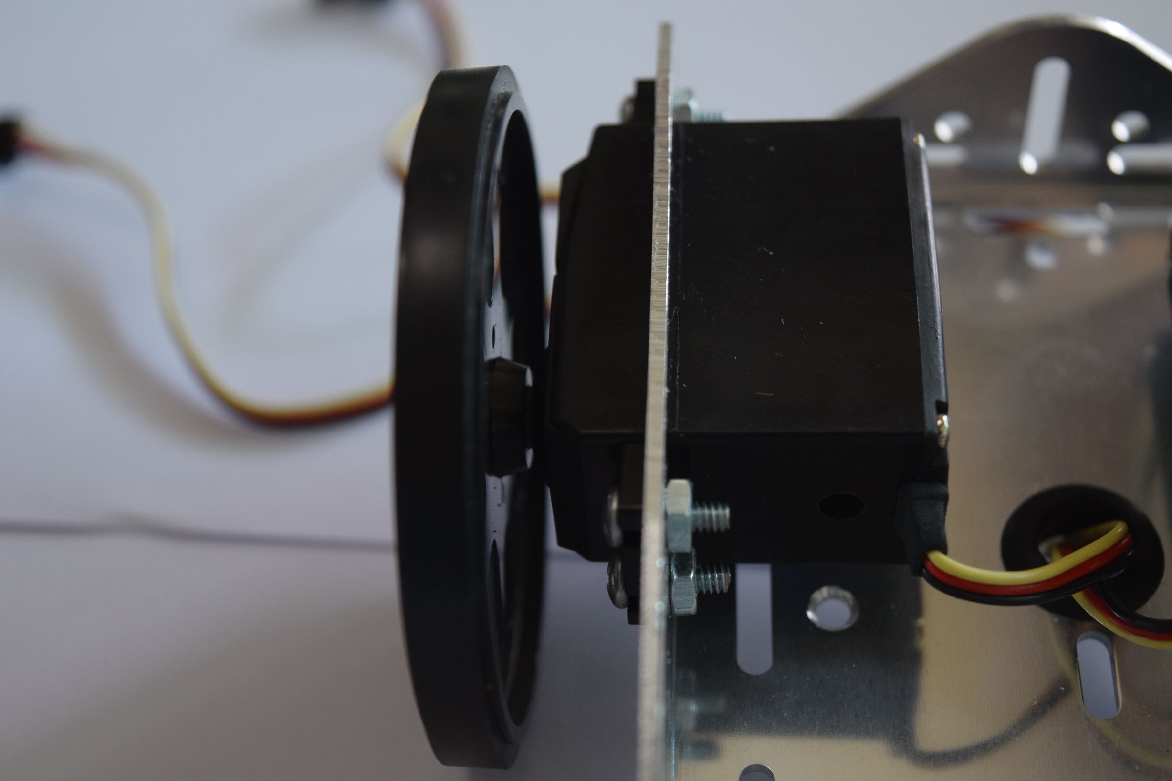 Line Following Robot : 5 Steps (with Pictures) - Instructables