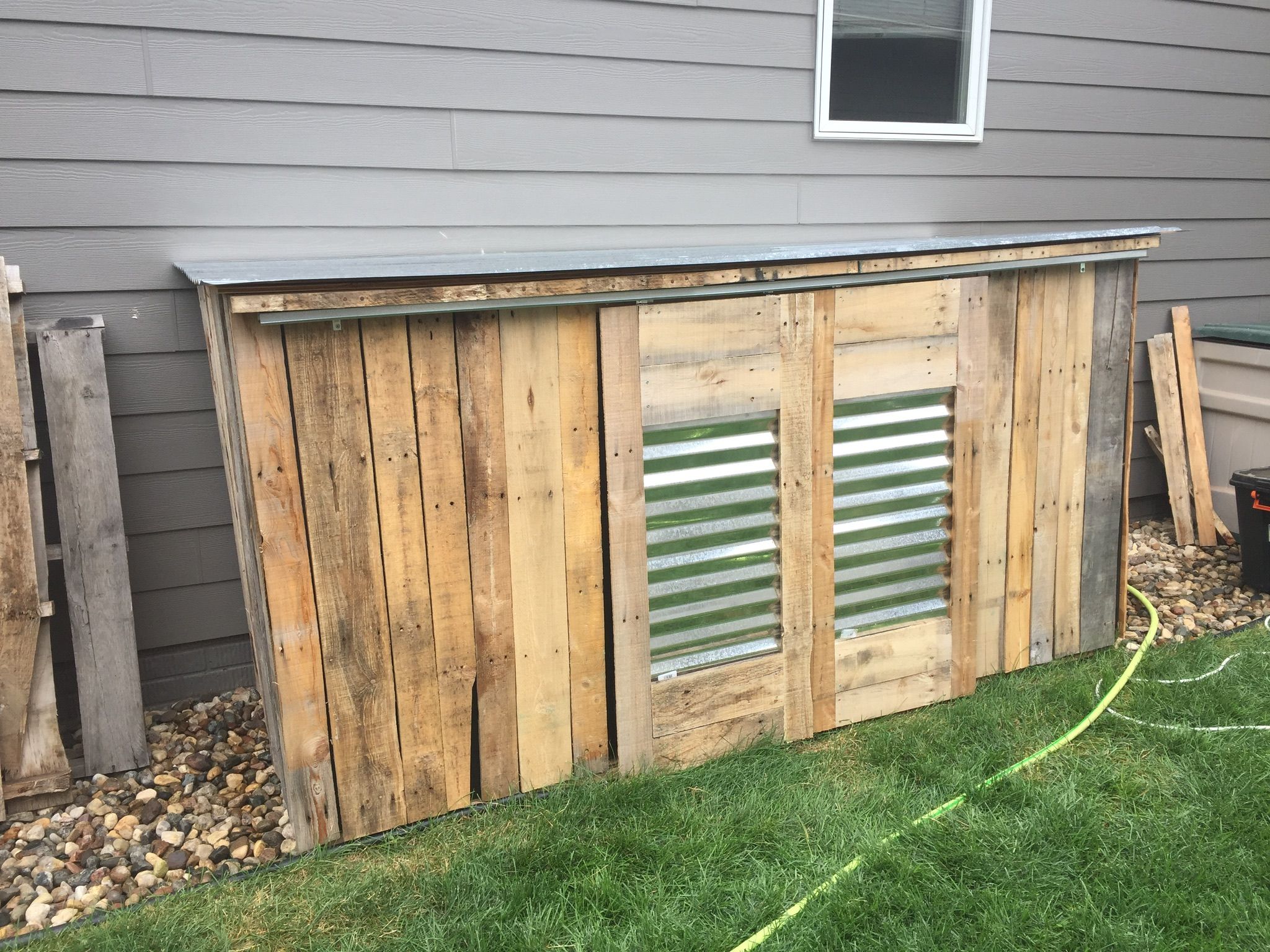Pallet Storage Shed : 6 Steps (with Pictures) - Instructables