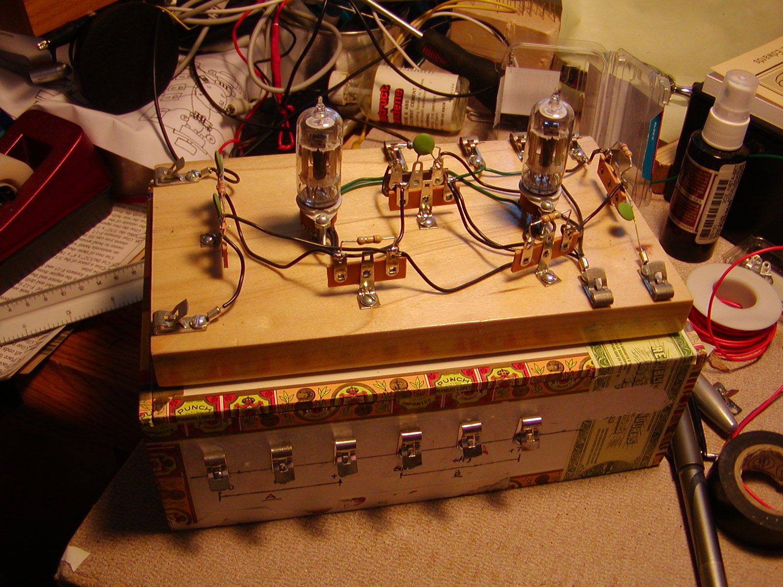 Build a Cigar Box Battery Box for Tube Radios : 4 Steps - Instructables