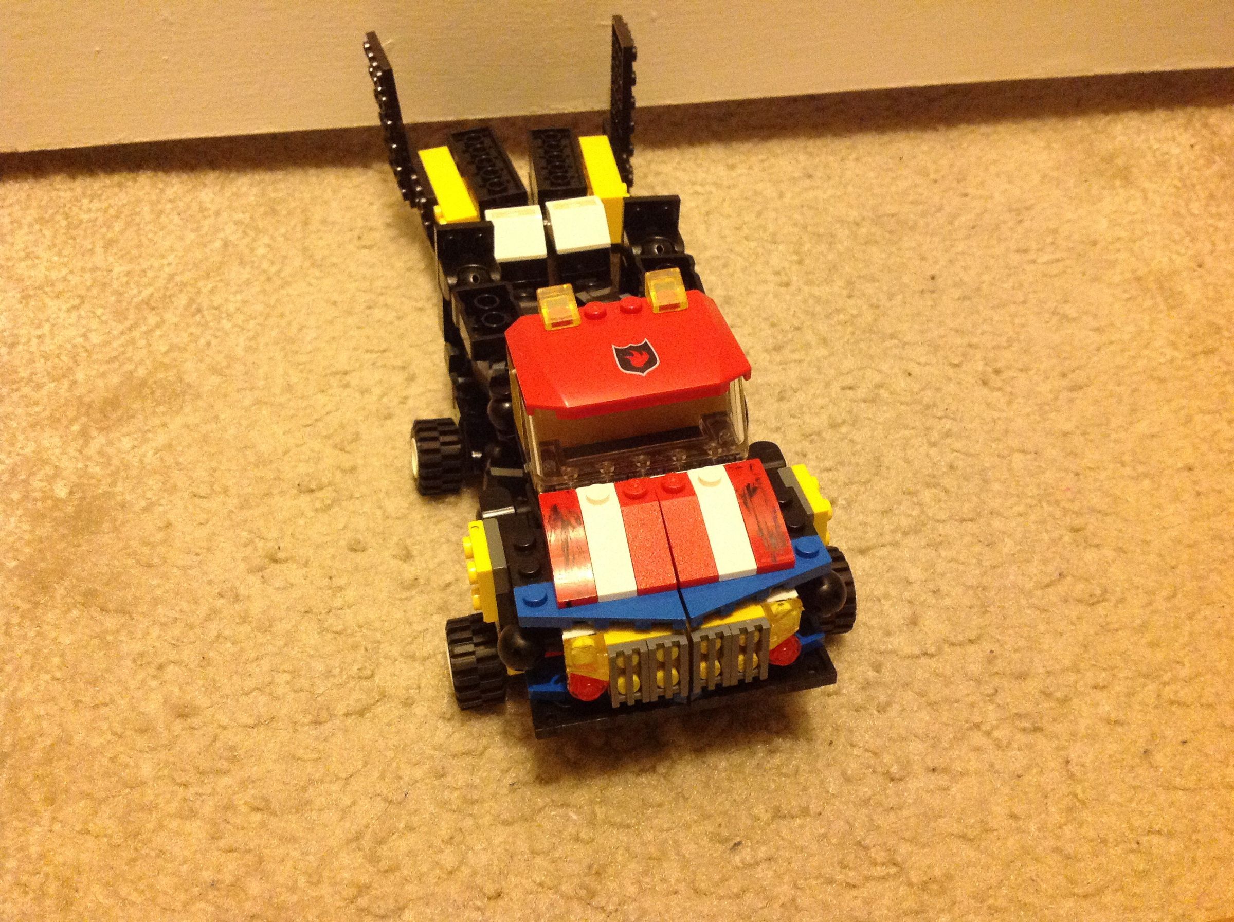 Lego Transformer. Autobot? Decepticon? Movie Version of Bulkhead? You ...