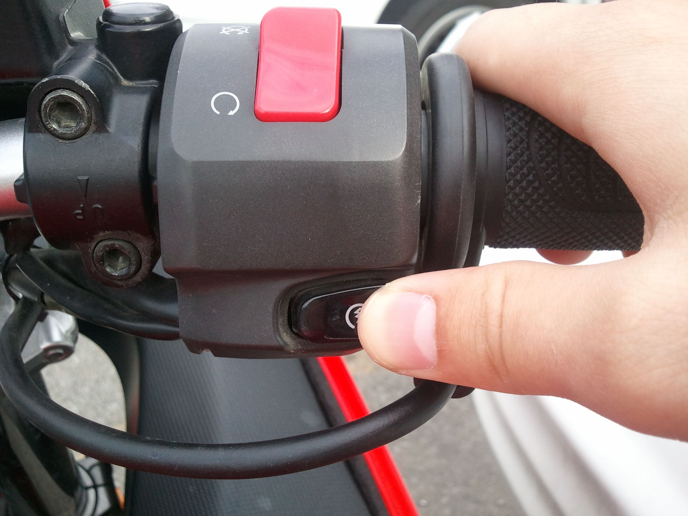 Riding a Motorcycle : 9 Steps (with Pictures) - Instructables