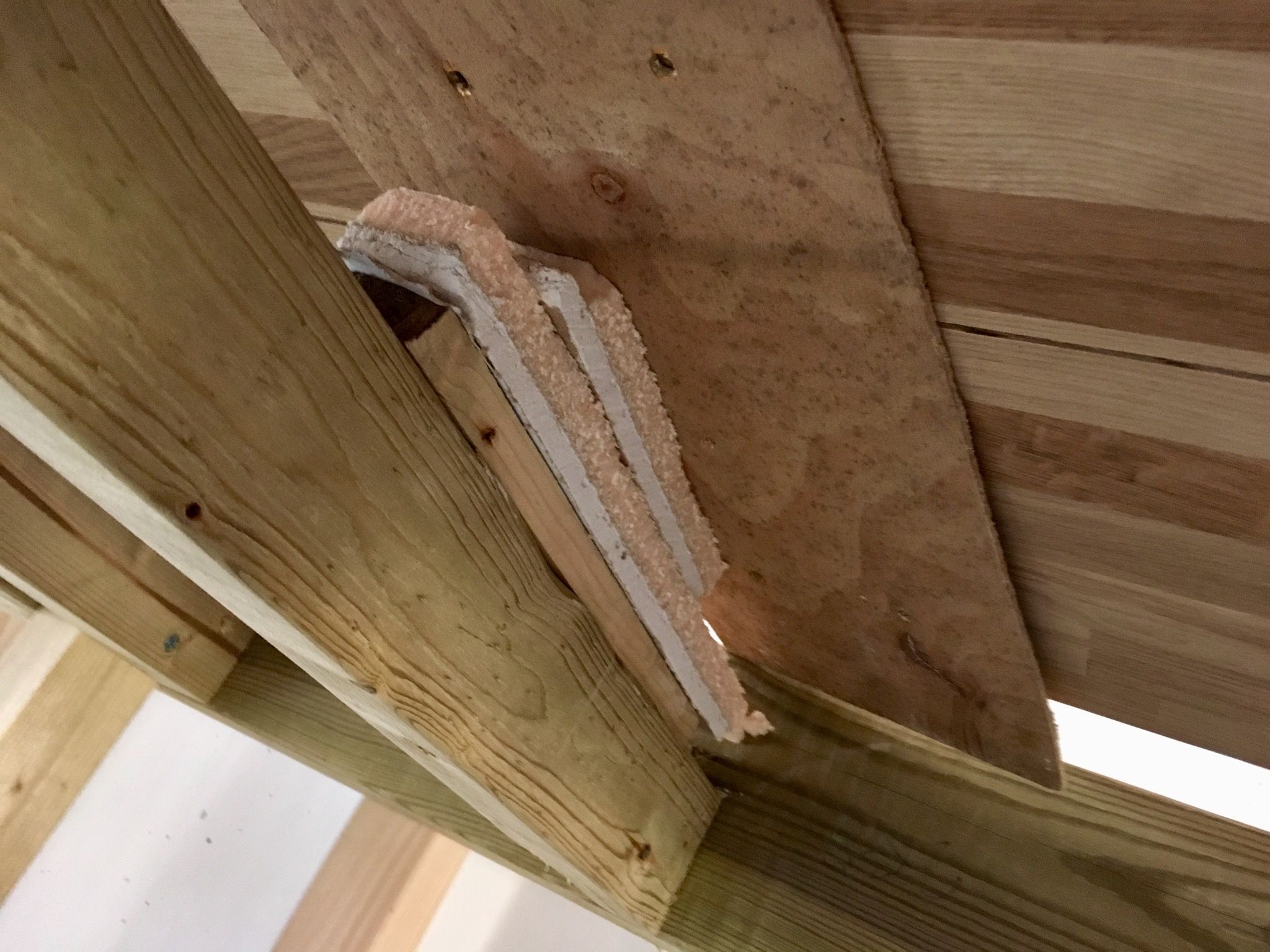 Heavy Duty Workbench With Chop Saw : 9 Steps (with Pictures ...