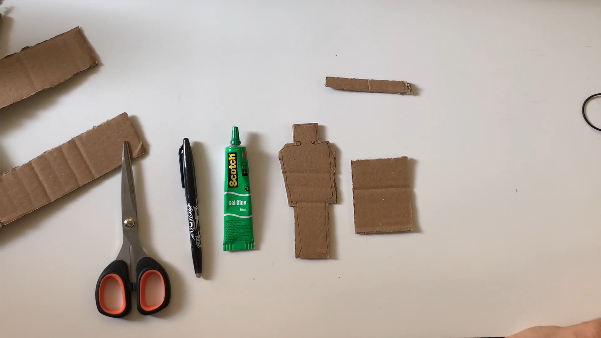 Cardboard Army : 6 Steps - Instructables