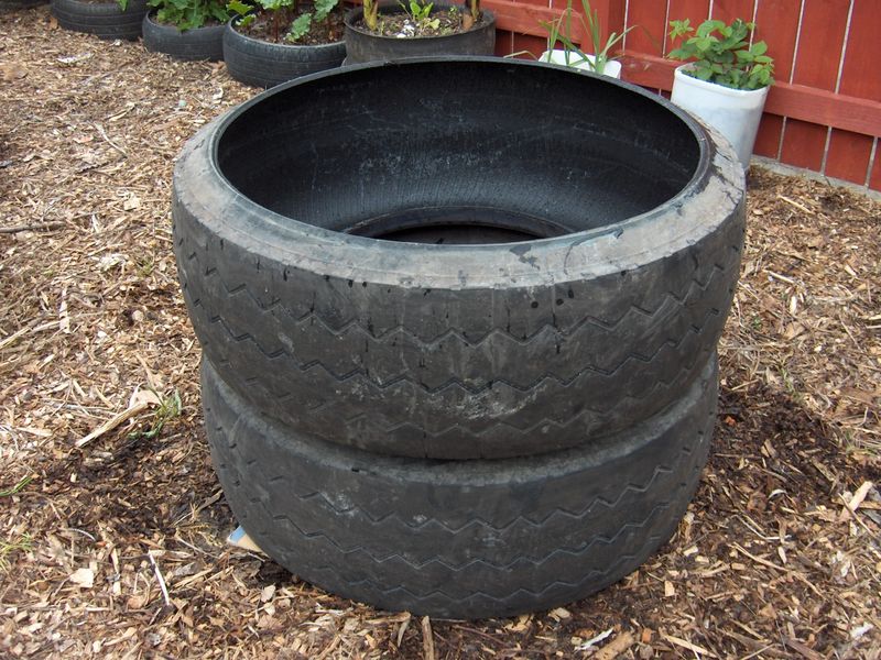 Fish Pond From Tractor (or Car) Tires : 9 Steps (with Pictures ...