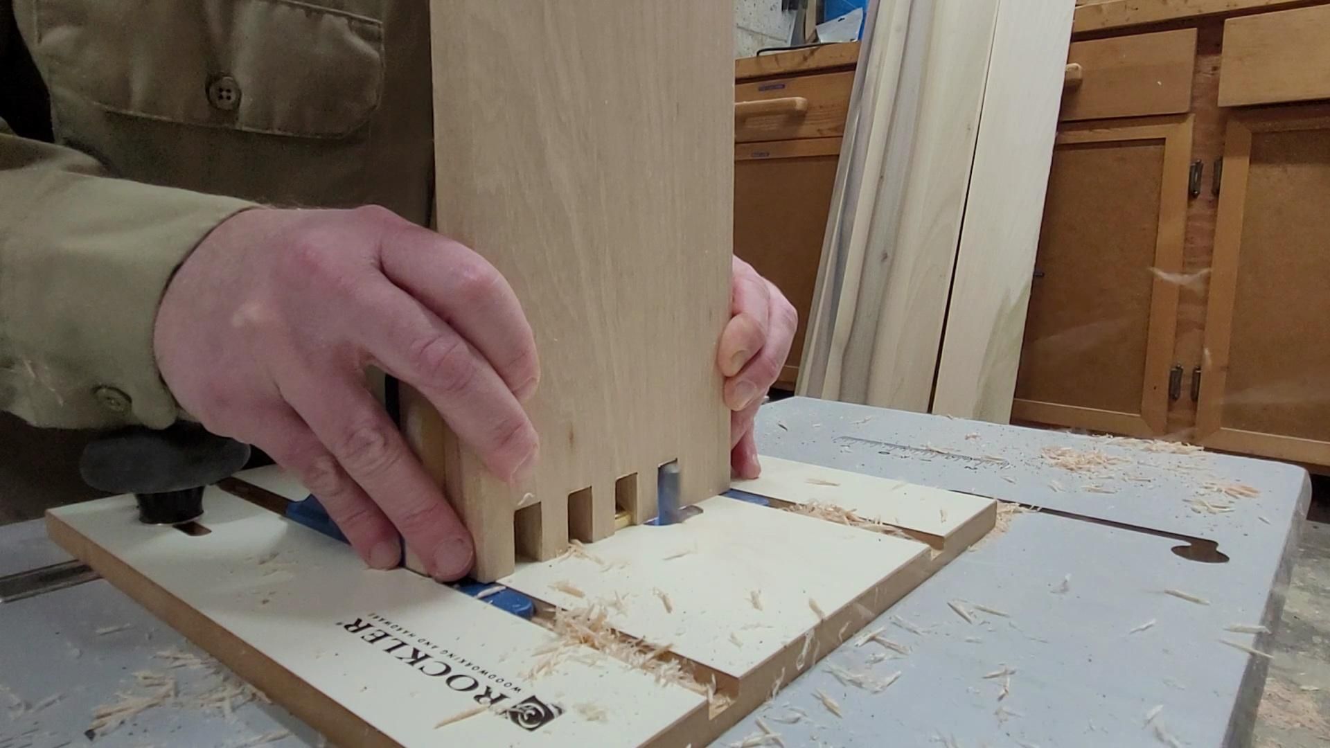 Hardwood Jewelry Box With Box/Finger Joints : 13 Steps (with Pictures ...