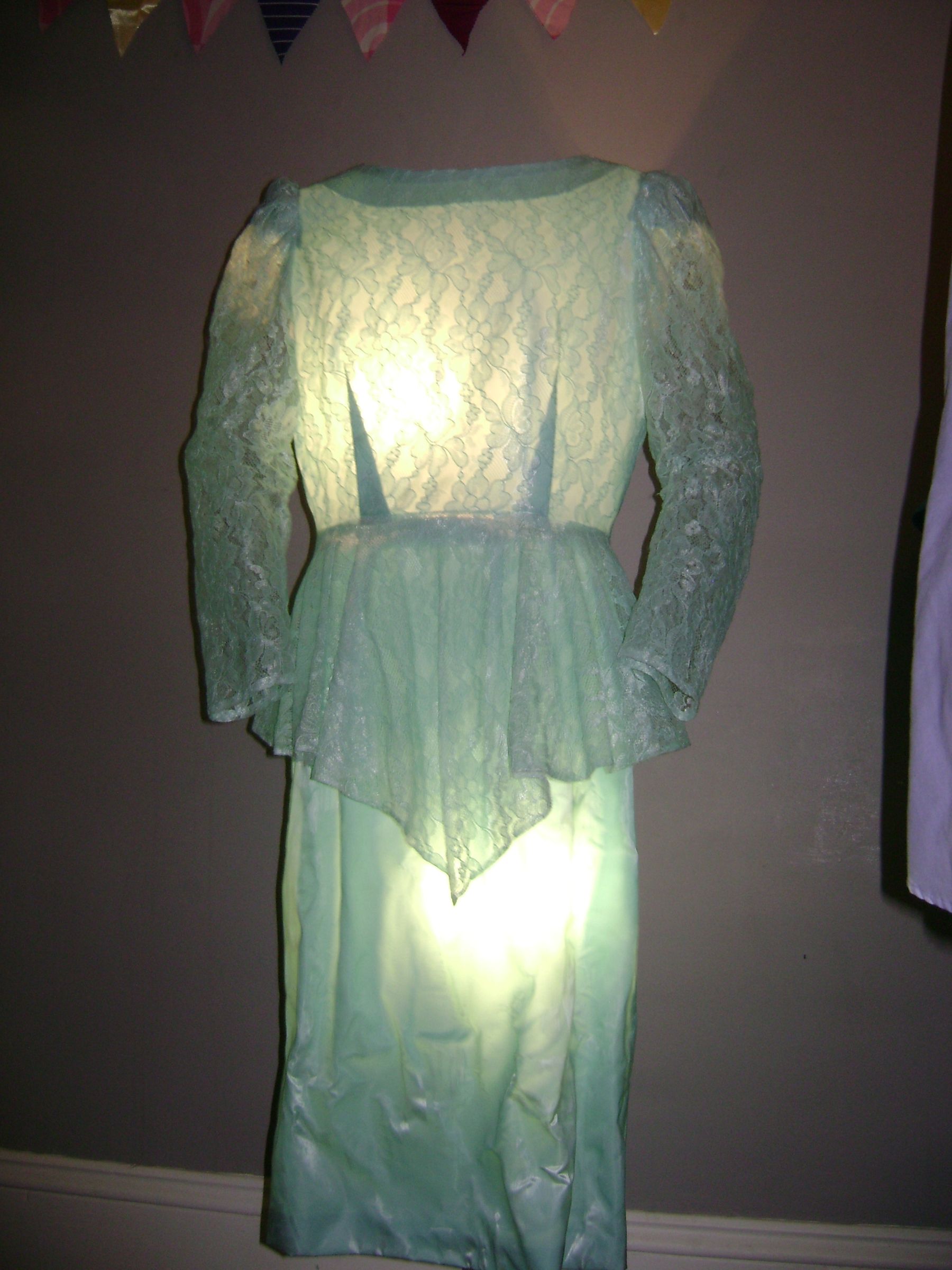 Vintage Clothing Lamps : 5 Steps (with Pictures) - Instructables