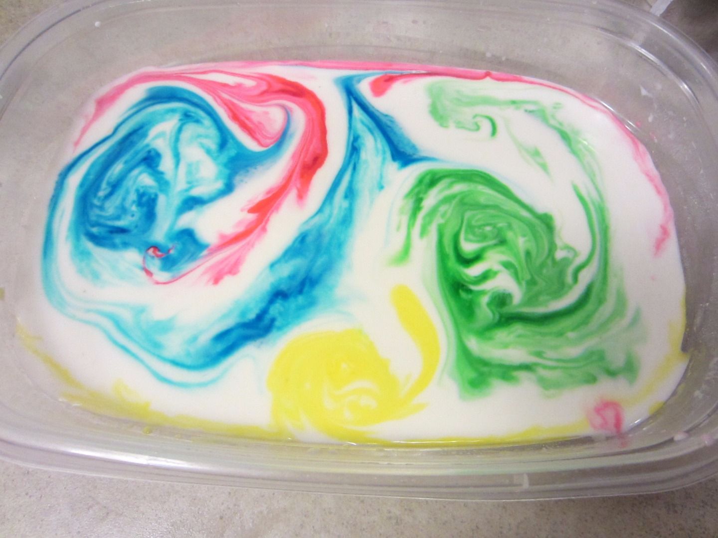 How to Make Oobleck! : 3 Steps (with Pictures) - Instructables