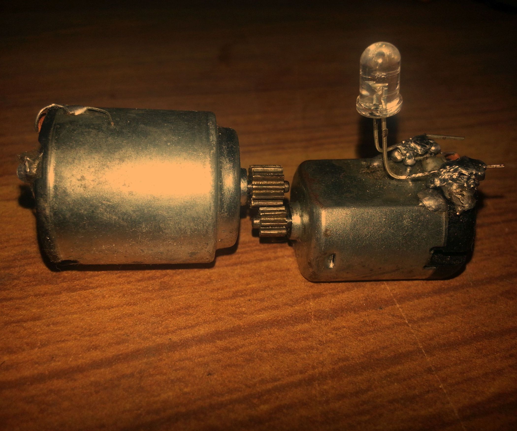 Coupled Motors As Educational Models : 3 Steps - Instructables