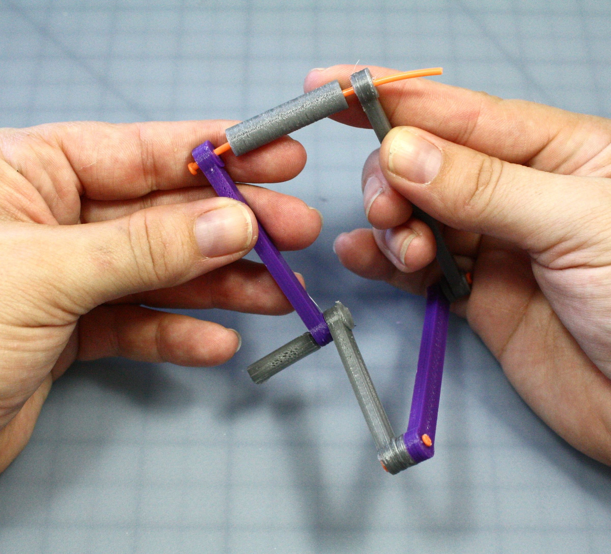Mechanical Art Bots: Four-Bar Linkage Mechanism : 8 Steps (with ...