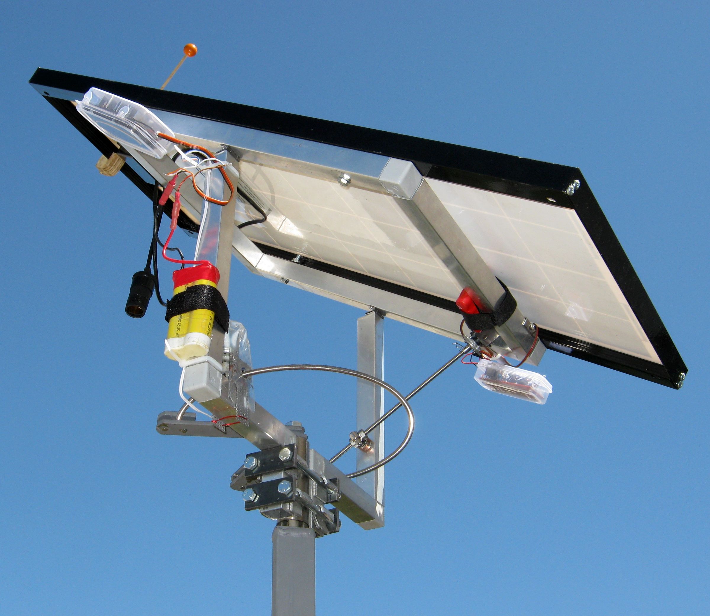 Dual Axis Transistorized Solar Tracker : 7 Steps (with Pictures ...