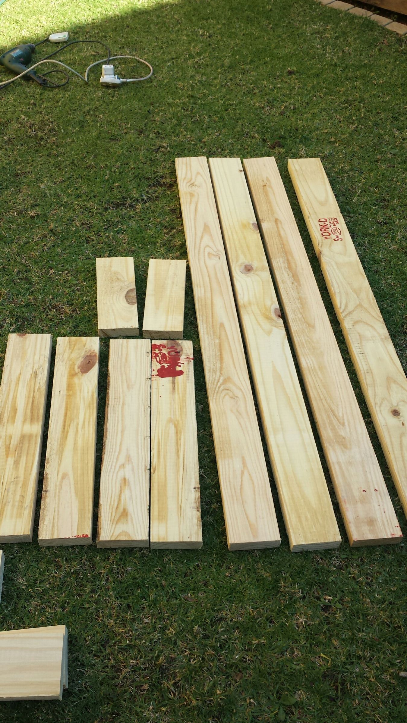 Dutch Bucket Hydroponics : 8 Steps (with Pictures) - Instructables