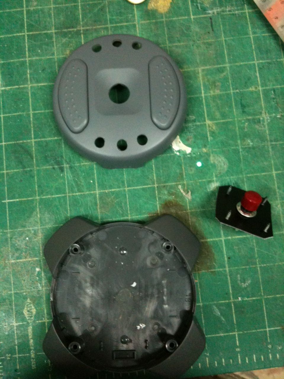 Goldeneye 007 Remote Mine Prop : 11 Steps (with Pictures) - Instructables