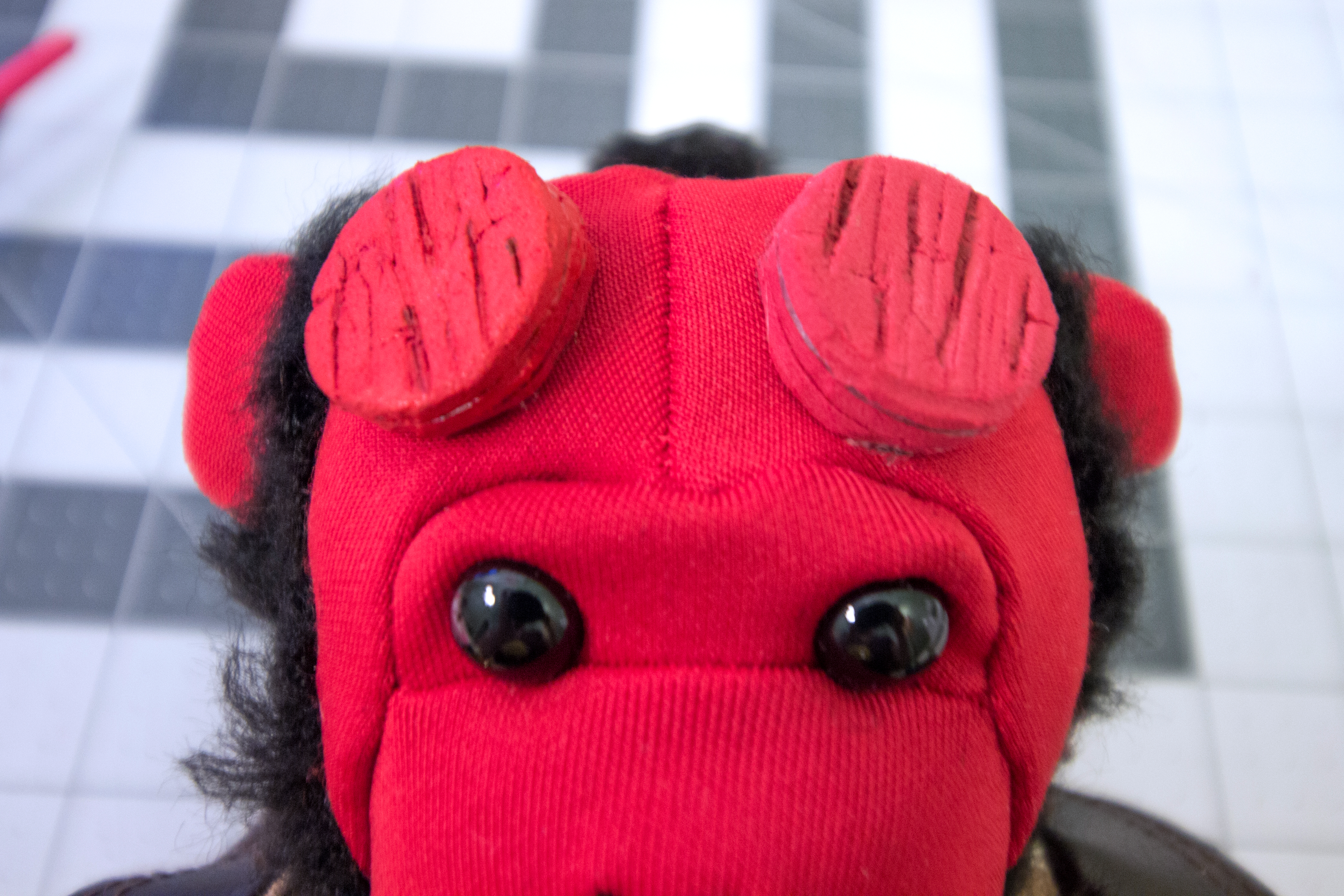 Hellboy Comic Con Costume (For Timmy the ThinkGeek Monkey) : 8 Steps ...