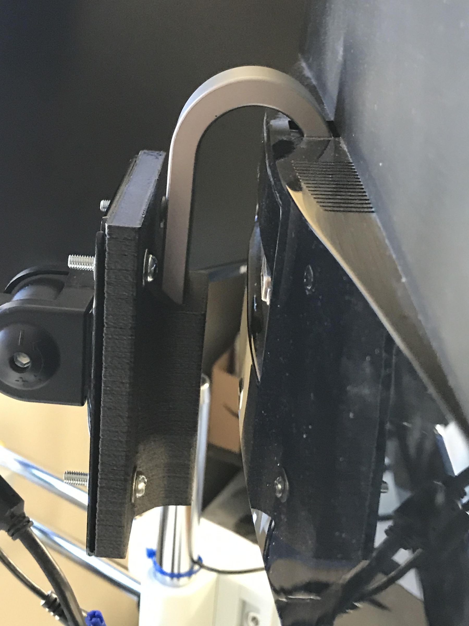 Computer Monitor Mount - Instructables