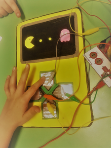 Create a Game Controller of Your Own With Makey Makey : 5 Steps ...
