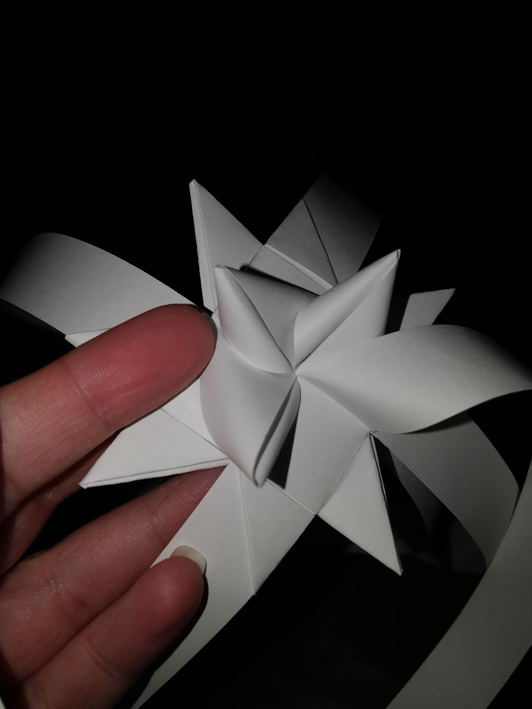 European Paper Stars : 8 Steps (with Pictures) - Instructables