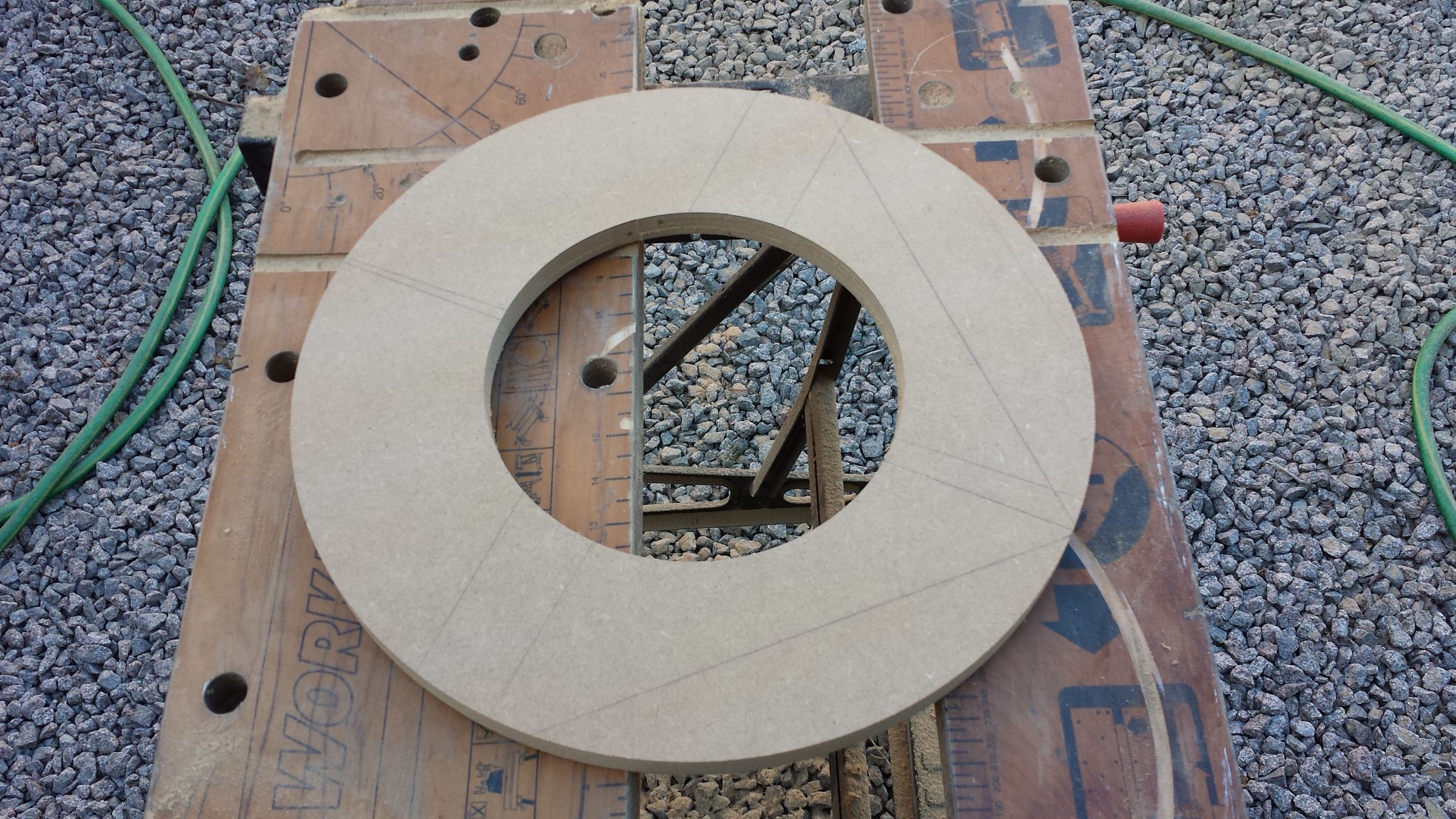 360 Rotating Platform With Fixed Central Platform : 8 Steps (with ...