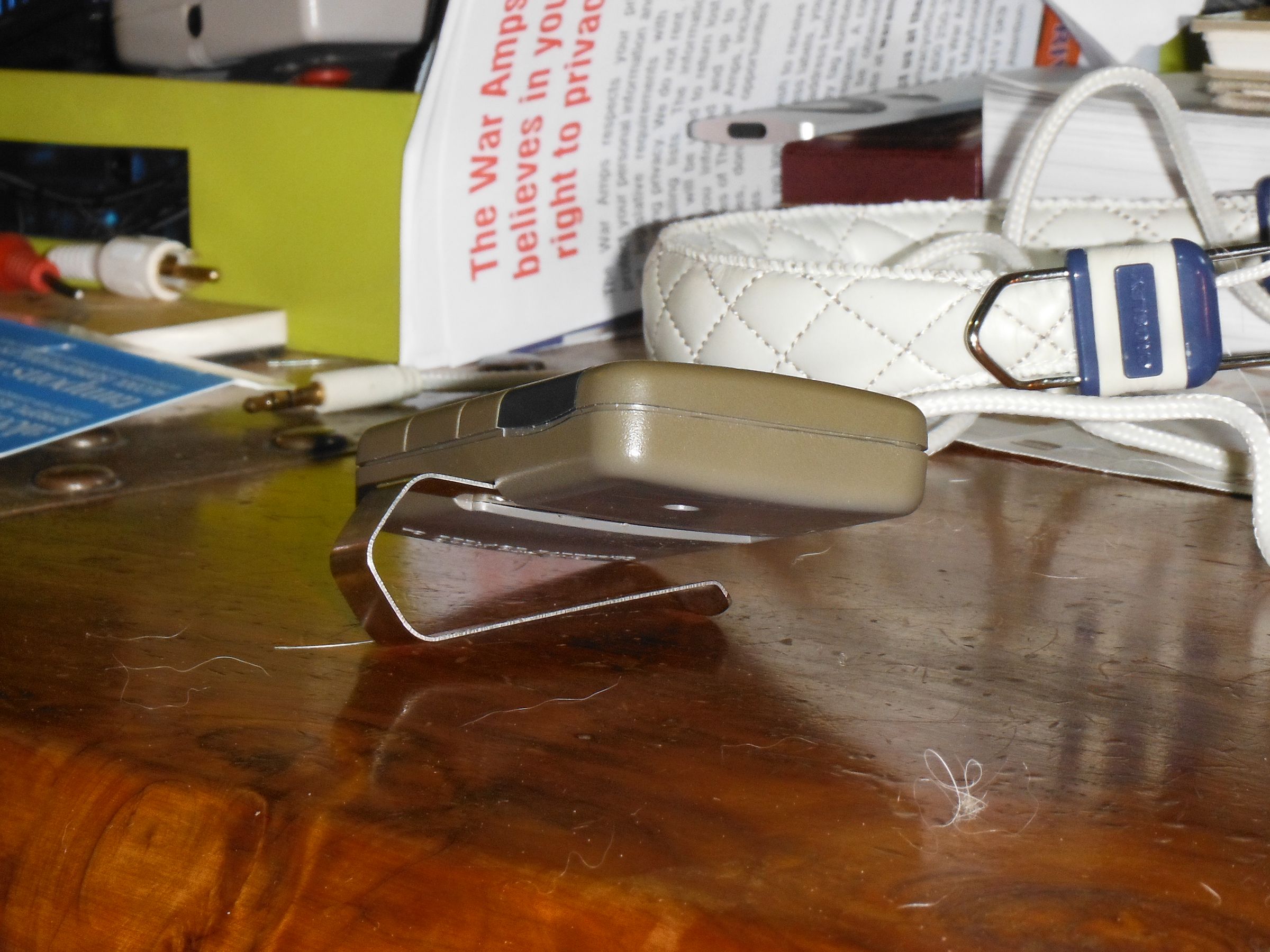 Make a 30 Pin IPod Cradle Out of a Garage Door Opener Remote ...