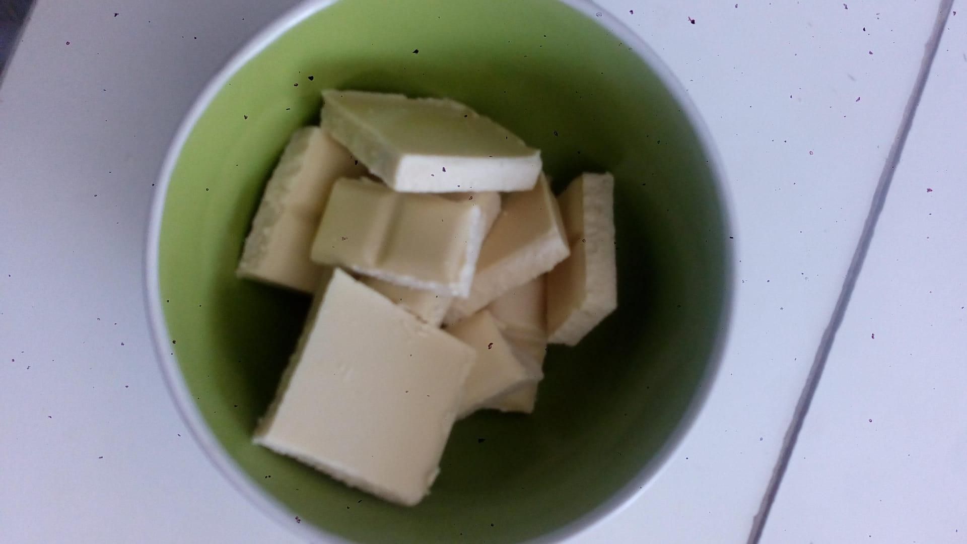 Blue and White Bon Bons : 5 Steps - Instructables