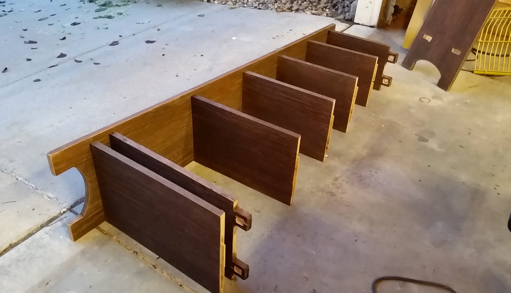 Building a Roycroft Inspired Bookshelf : 18 Steps (with Pictures ...