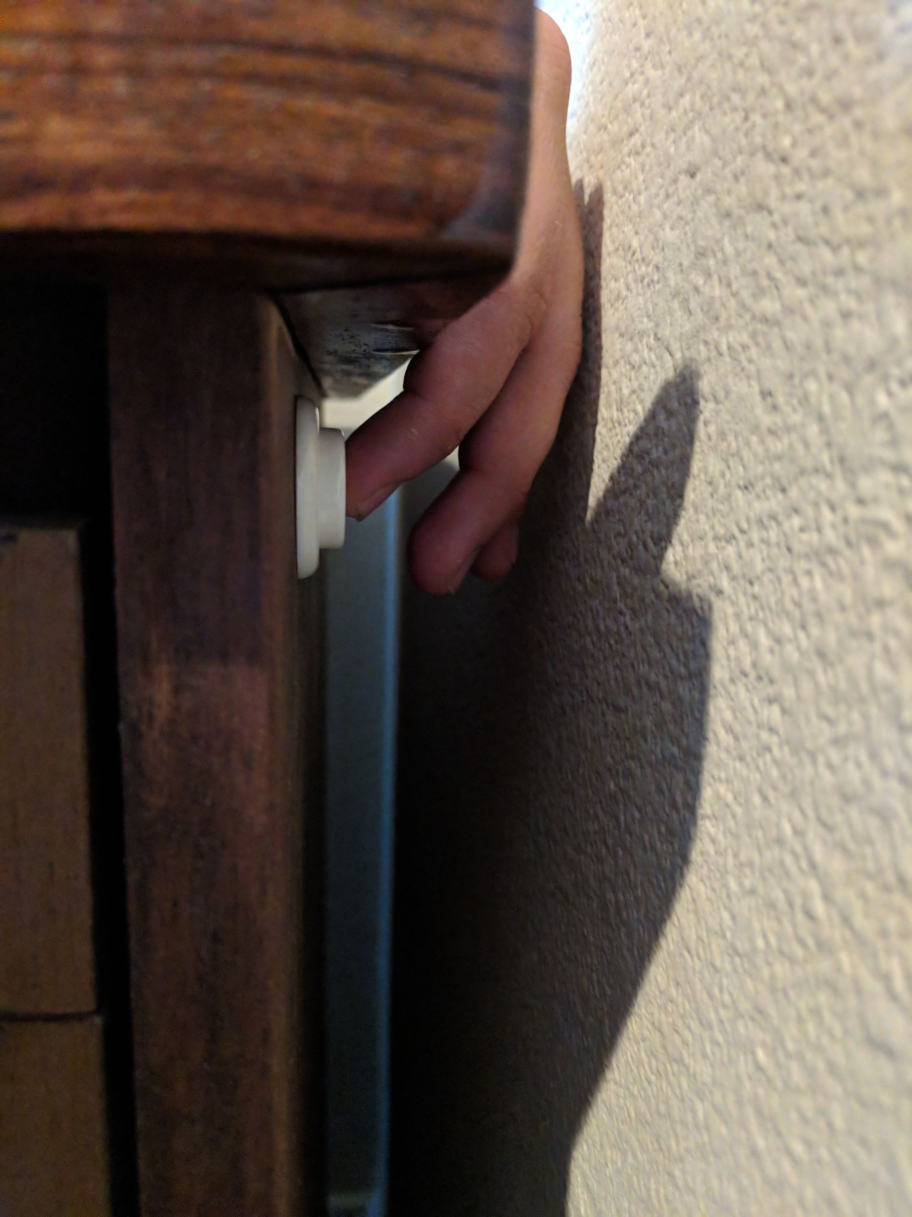 Convertible Standing Desk With Hidden Computer : 10 Steps (with ...