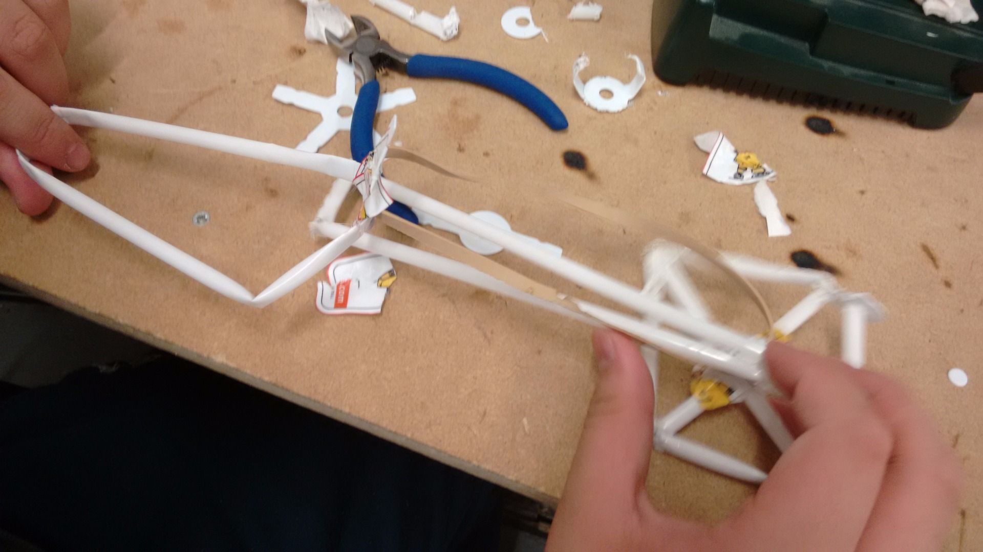 Strawbees Catapult : 4 Steps - Instructables