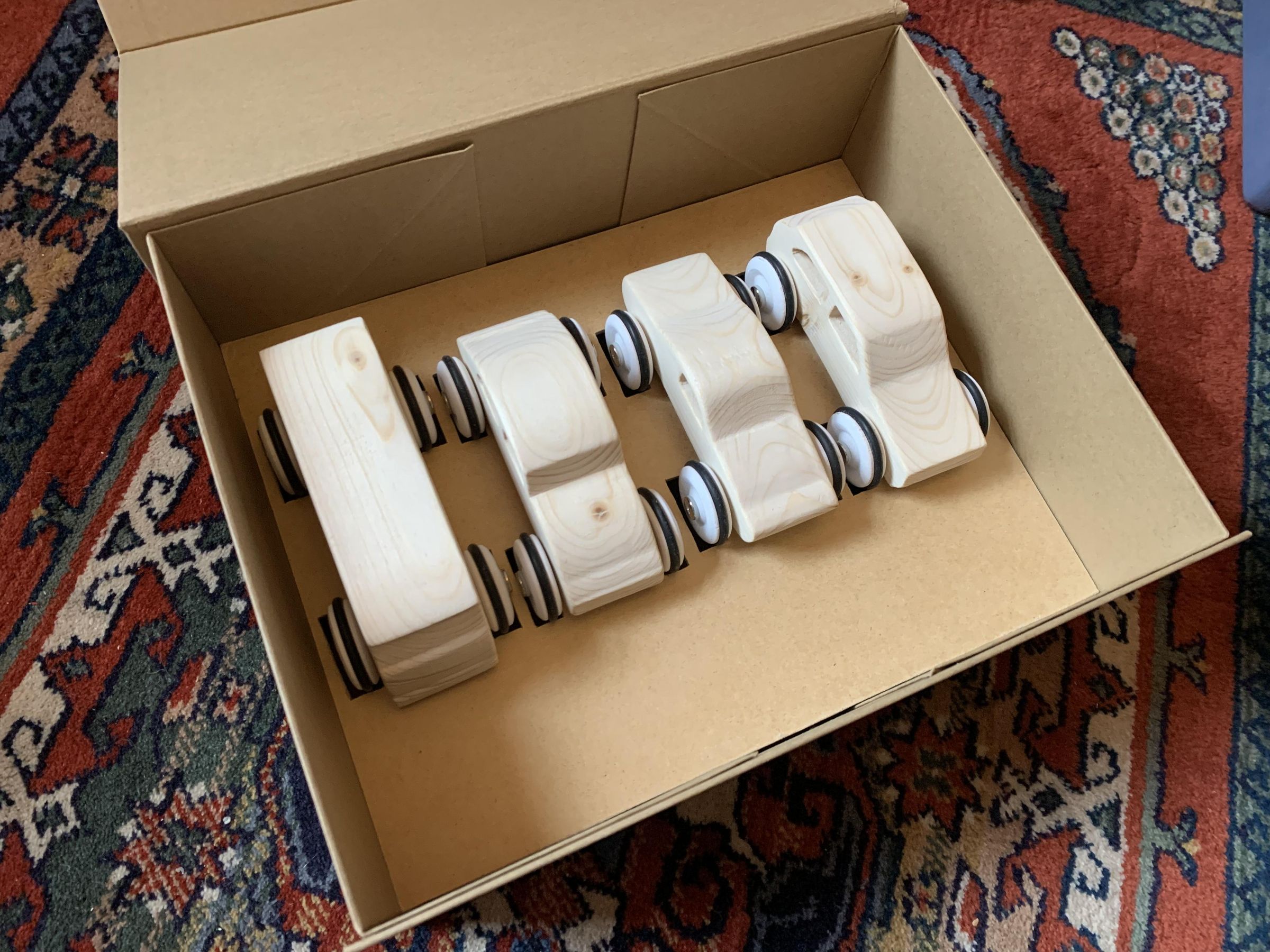 Simple Wooden Classic Cars. : 8 Steps (with Pictures) - Instructables