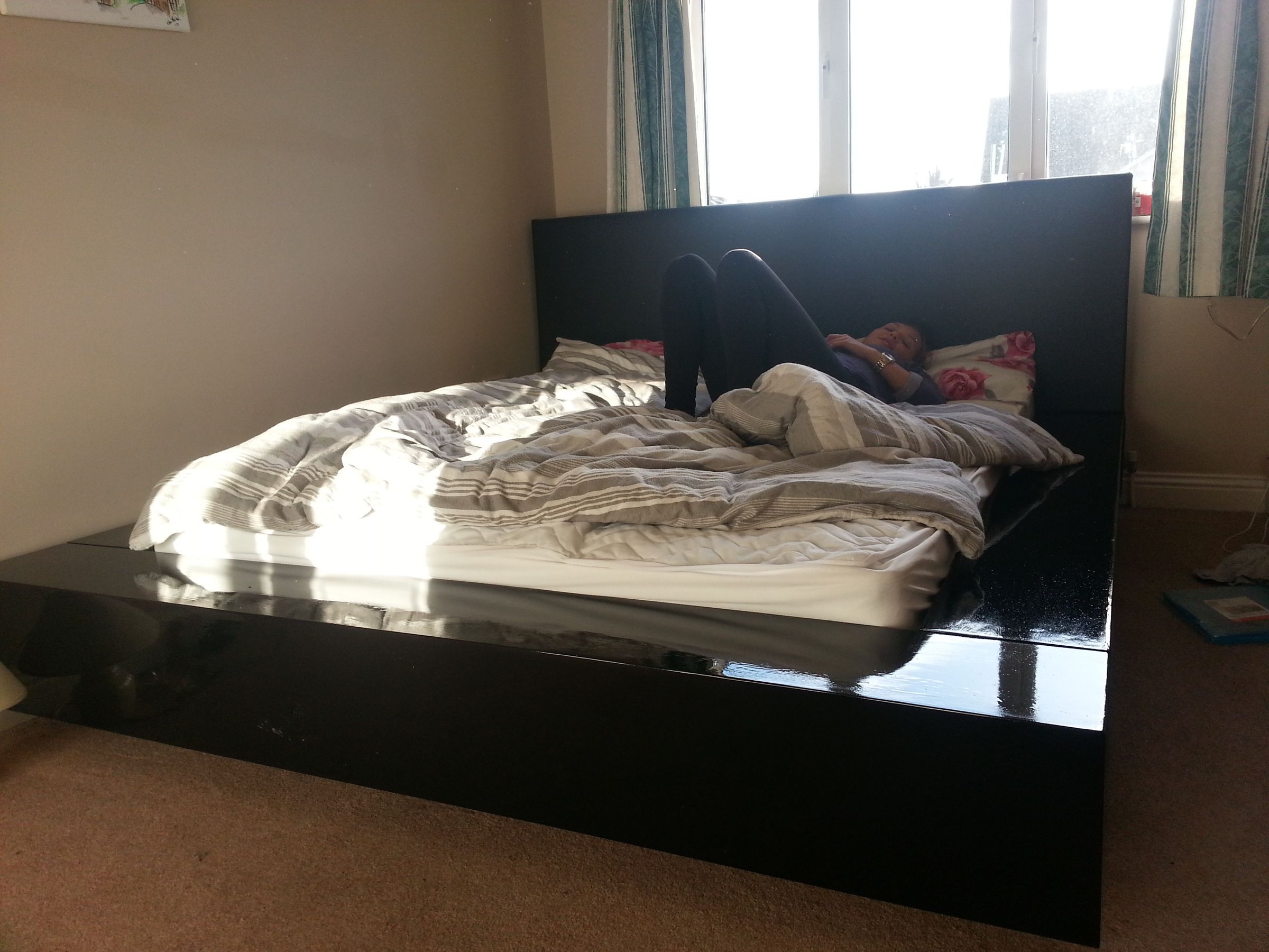 "Floating Bed" : 4 Steps (with Pictures) - Instructables