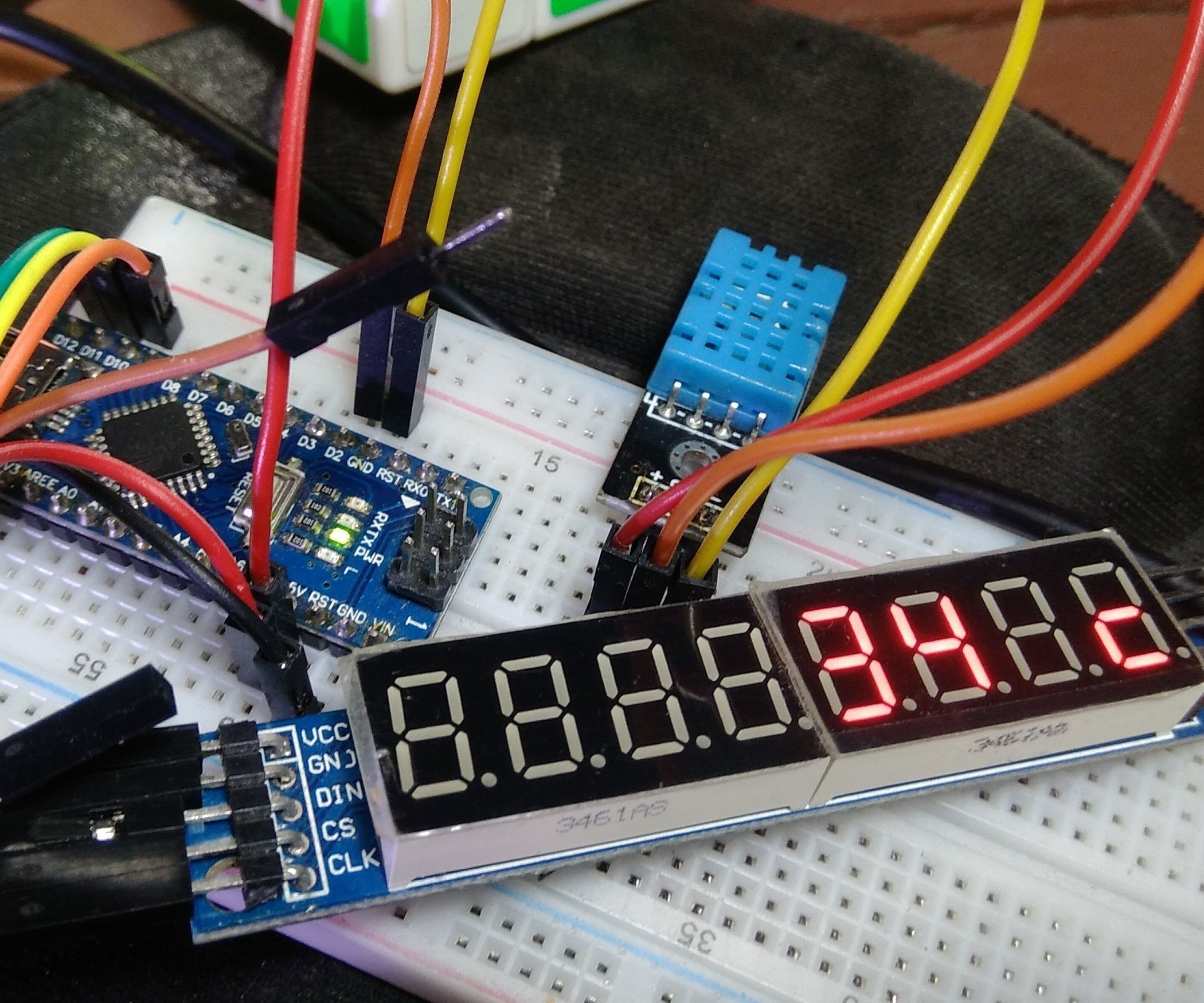 How to Make a Digital Thermometer #1 : 4 Steps - Instructables