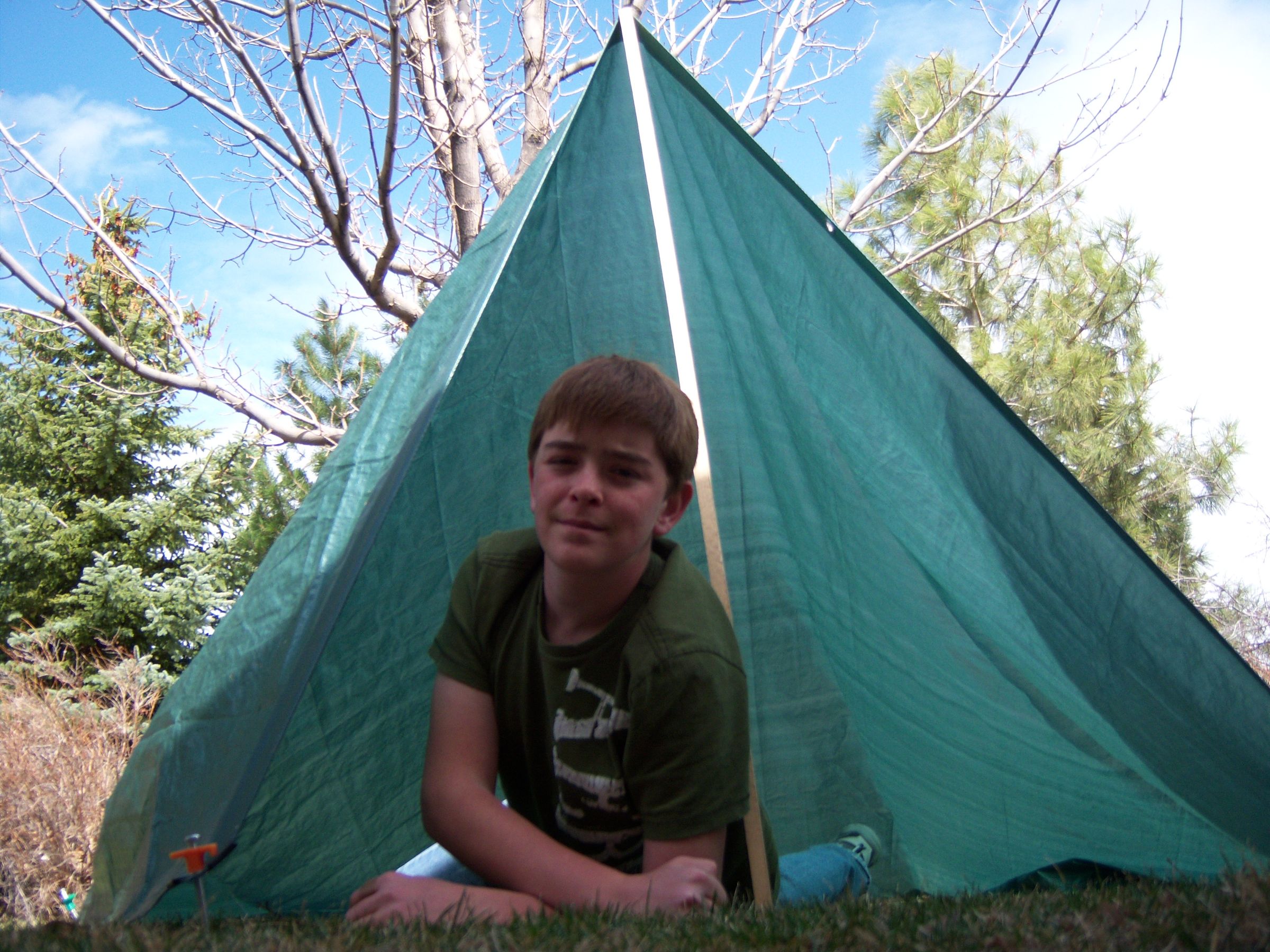 The Ultimate Tarp Survival Shelter/Backpacking Tent : 6 Steps (with ...