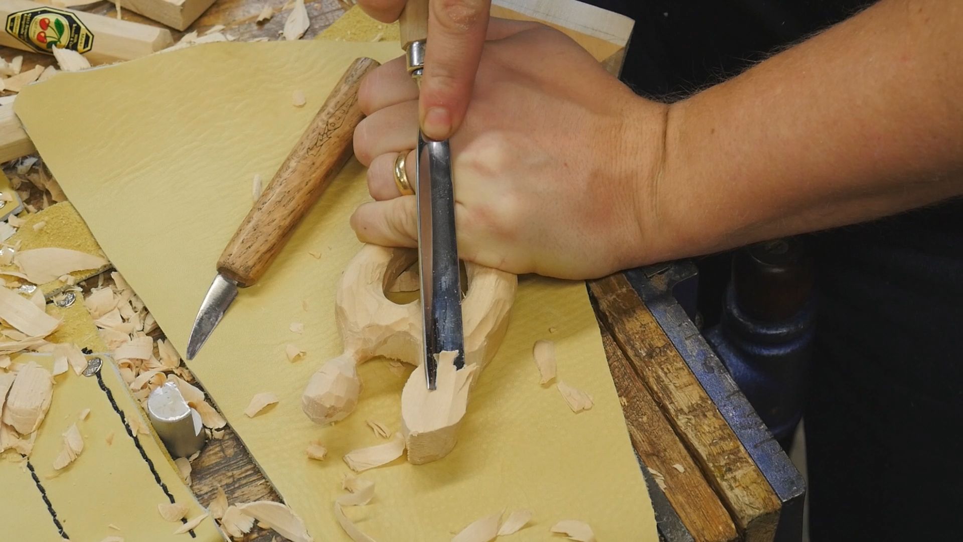 How to Learn Small Sculptural Carving : 8 Steps (with Pictures ...