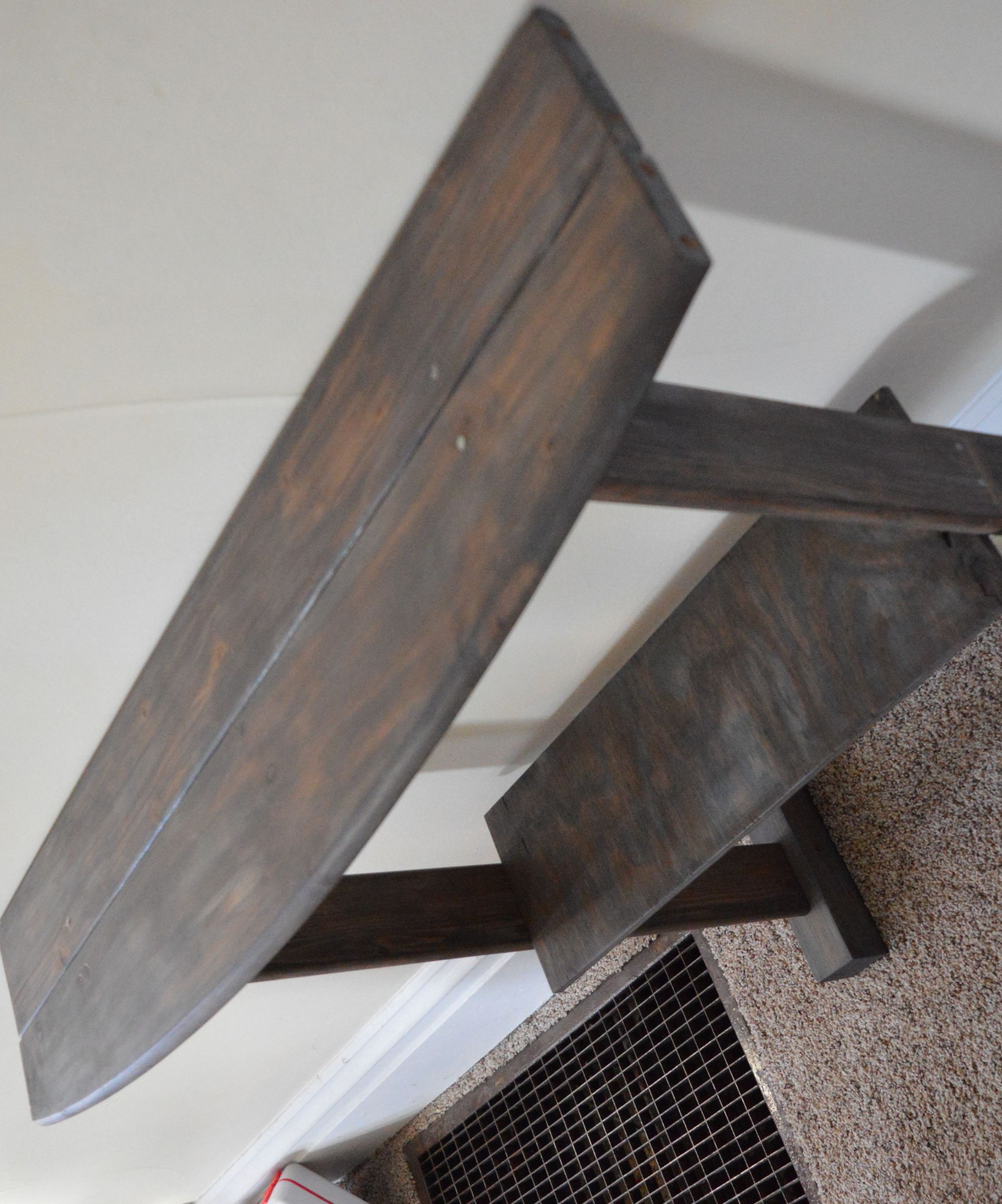 Broken Bed -> Weathered Gray Entry Table : 7 Steps (with Pictures ...