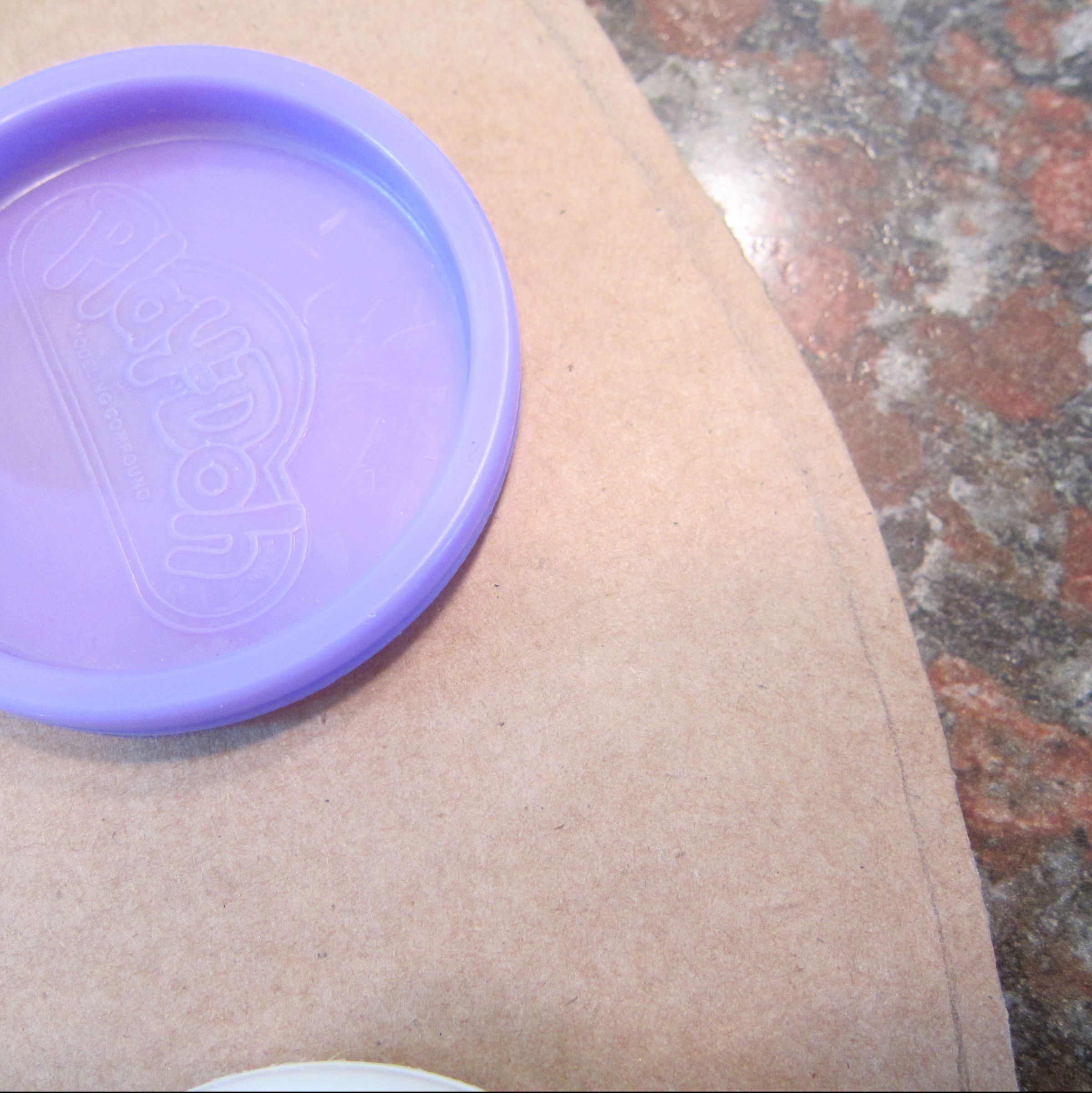 Play-Doh Lid Clock : 6 Steps (with Pictures) - Instructables