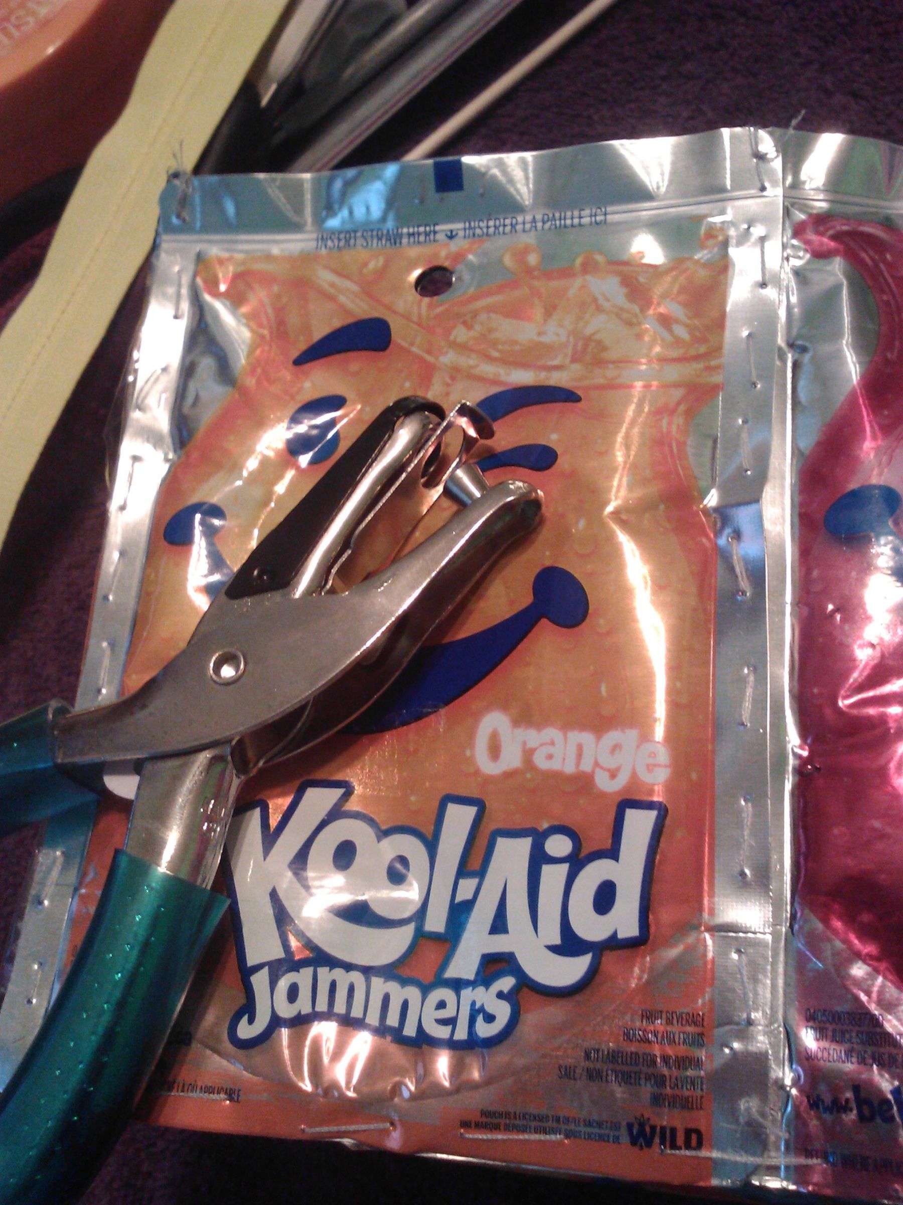 How to Make a Kool-aid Bag and Wallet : 9 Steps - Instructables